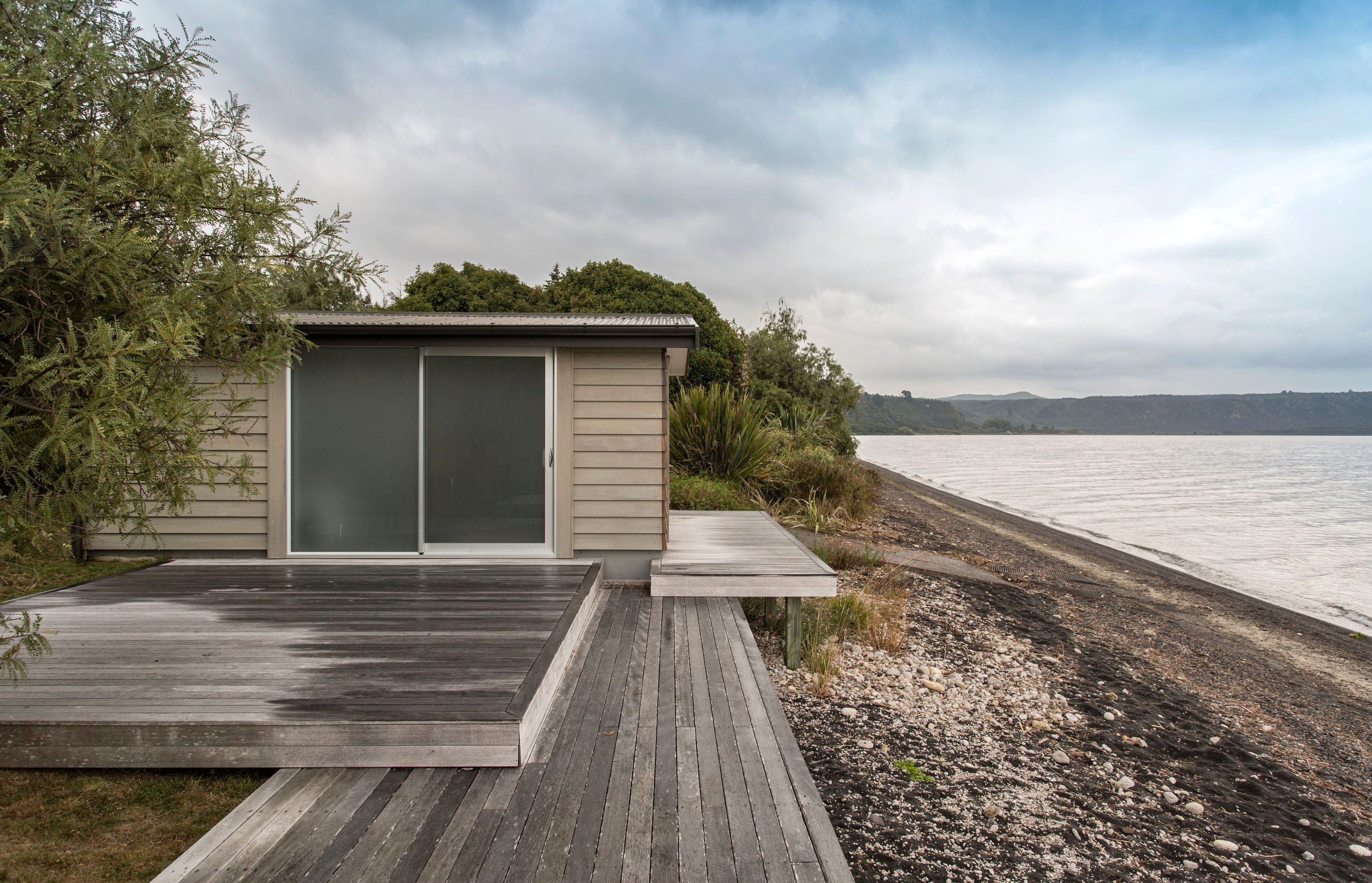 Waitahanui Bach by Fraser Cameron Architects | ArchiPro NZ