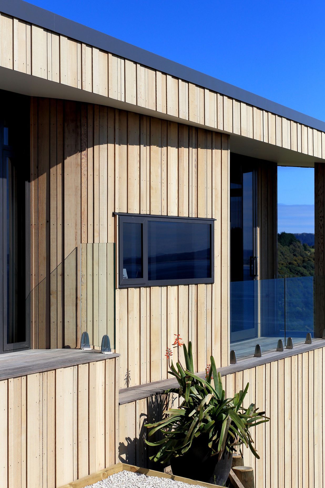 House At Langs Beach by Salmond Reed Architects | ArchiPro NZ