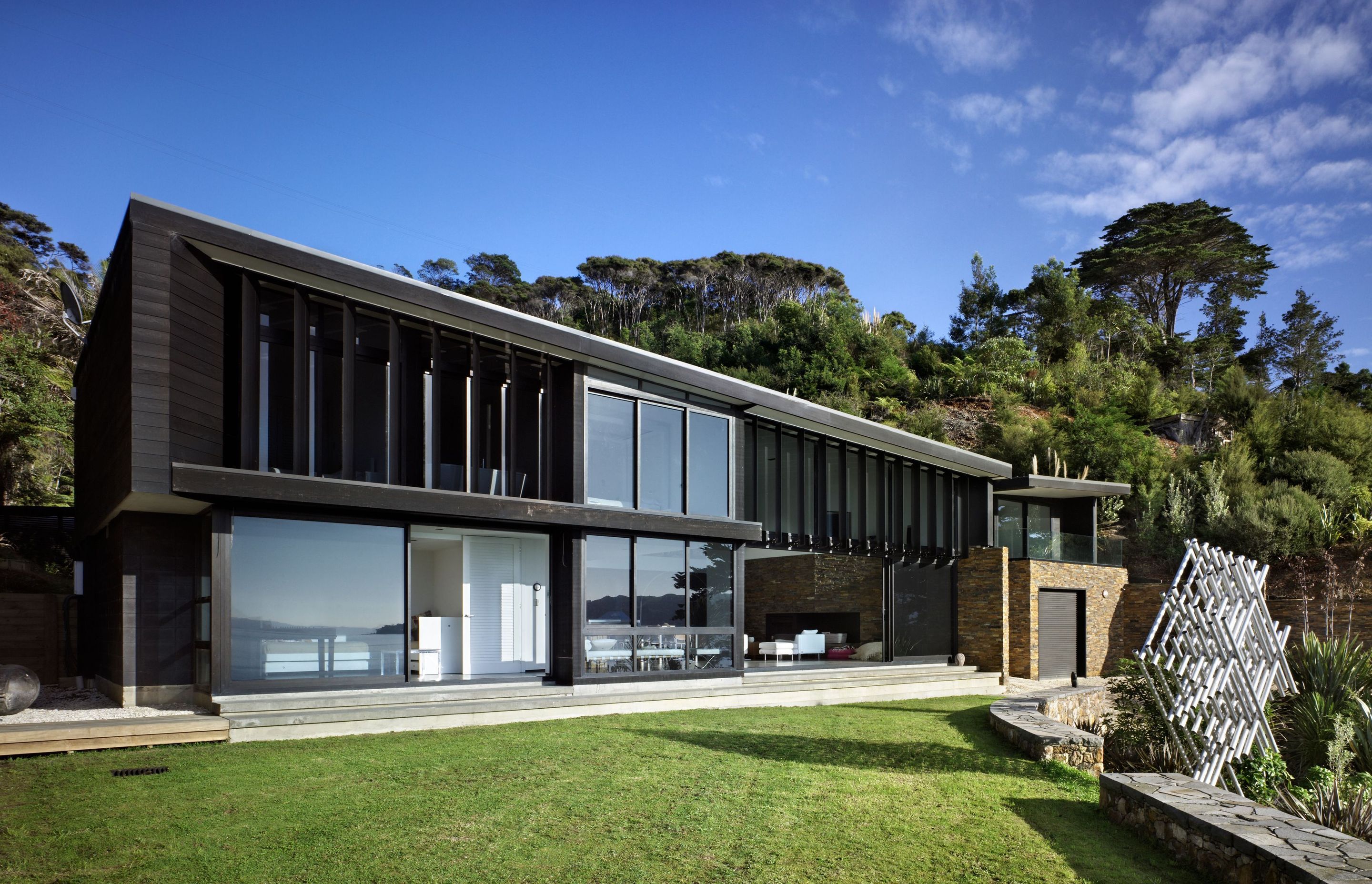 Waikopua House by Daniel Marshall Architects | ArchiPro NZ