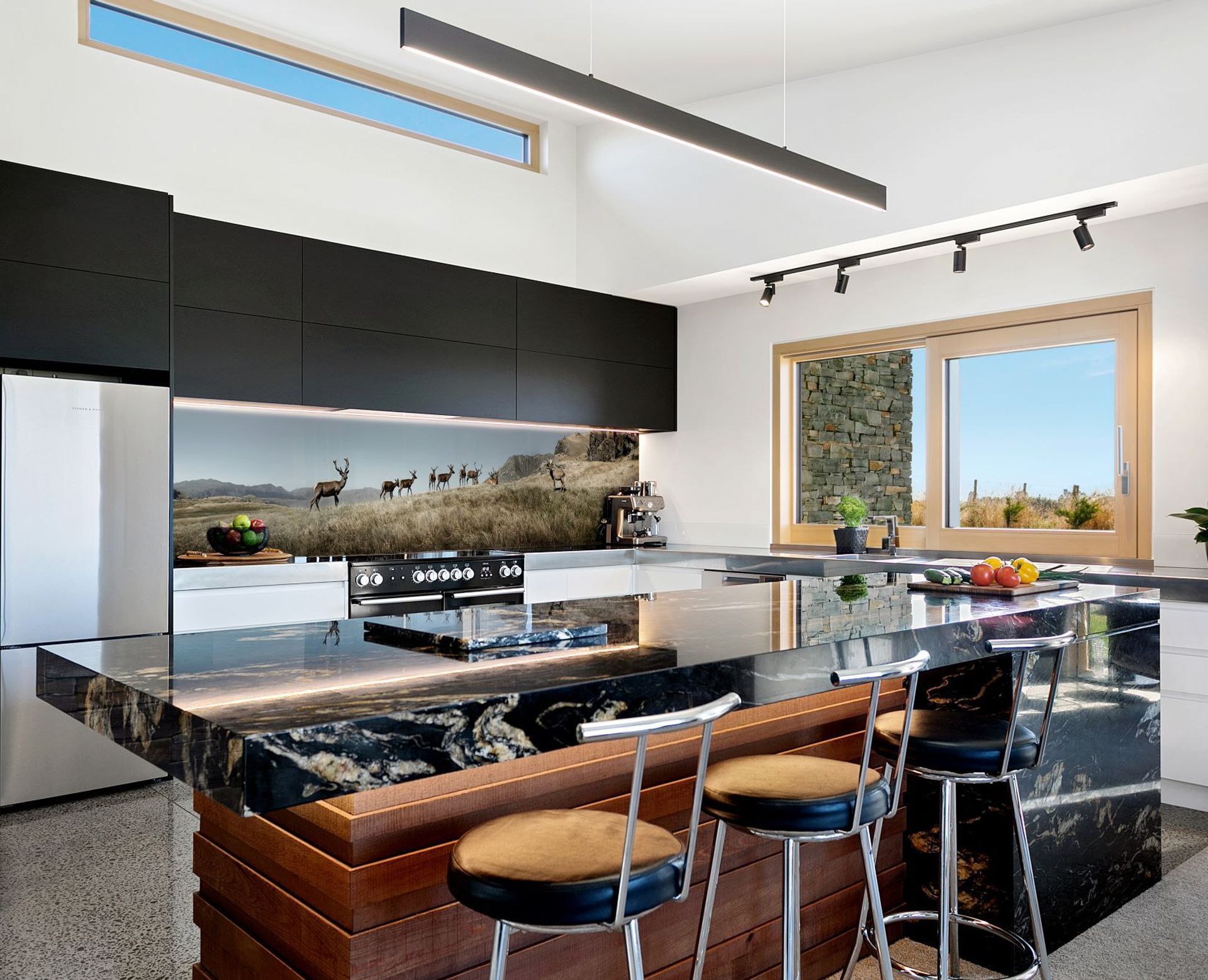 contemporary splashbacks