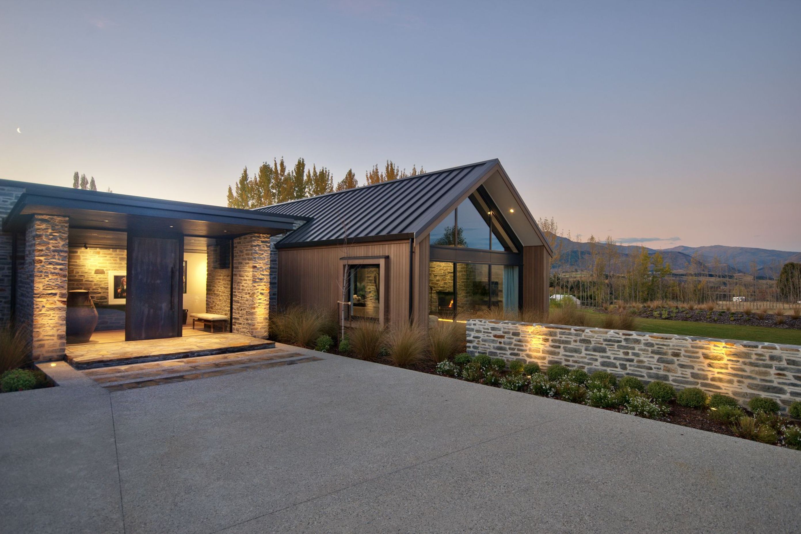 12 Exciting Exterior House Cladding Ideas for 2025 and Beyond