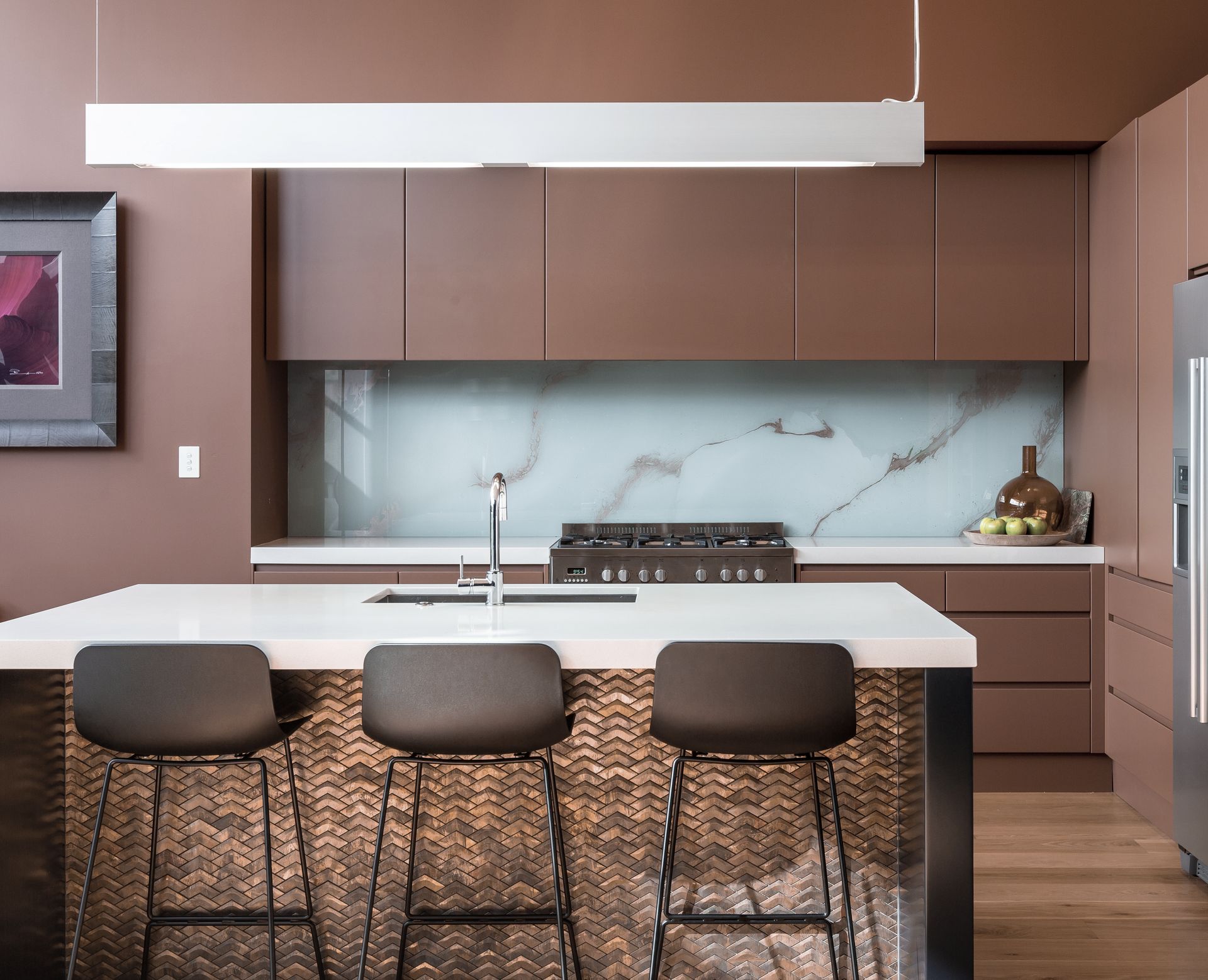 brown splashback