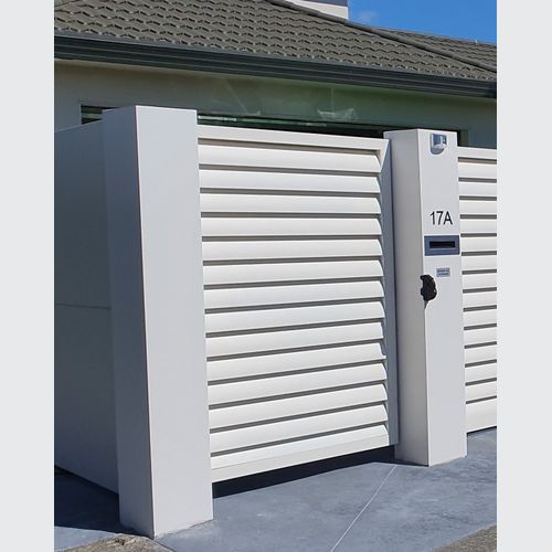 Driveway Gates - Wood, Aluminium, Metal, Iron & More | ArchiPro NZ