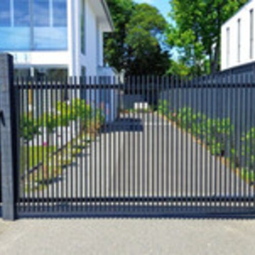 Sliding Gates - Manual, Automatic & More | ArchiPro NZ