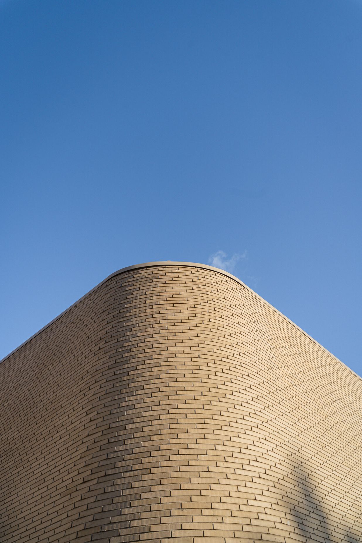 Te Puna @ Auckland Zoo by Canterbury Clay Bricks | ArchiPro NZ