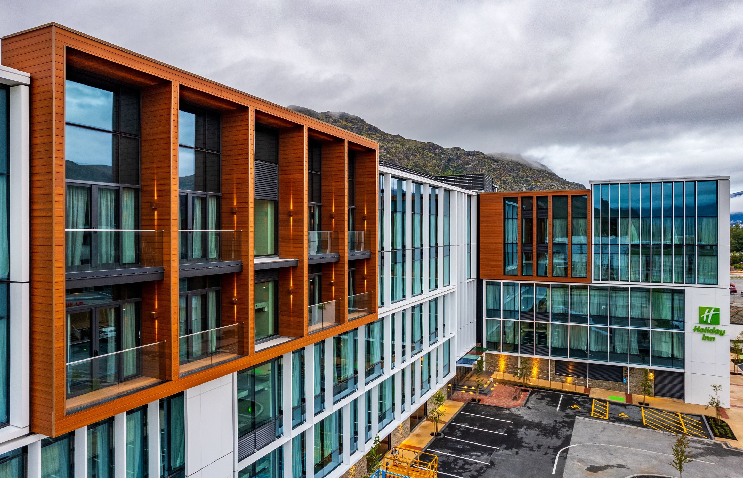 Holiday Inn Remarkables Park by Thermosash | ArchiPro NZ