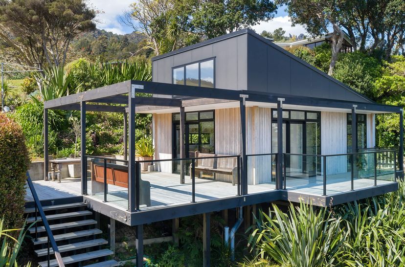 Felicity Christian Architect