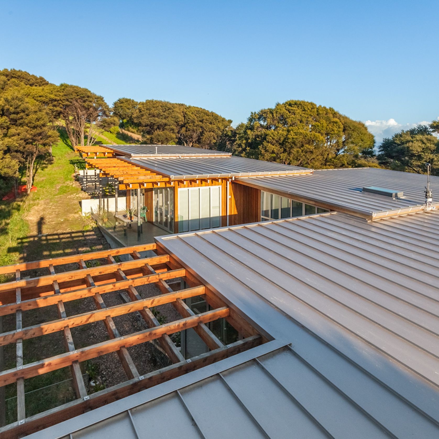 Smart Tray Standing Seam Roofing | ArchiPro NZ