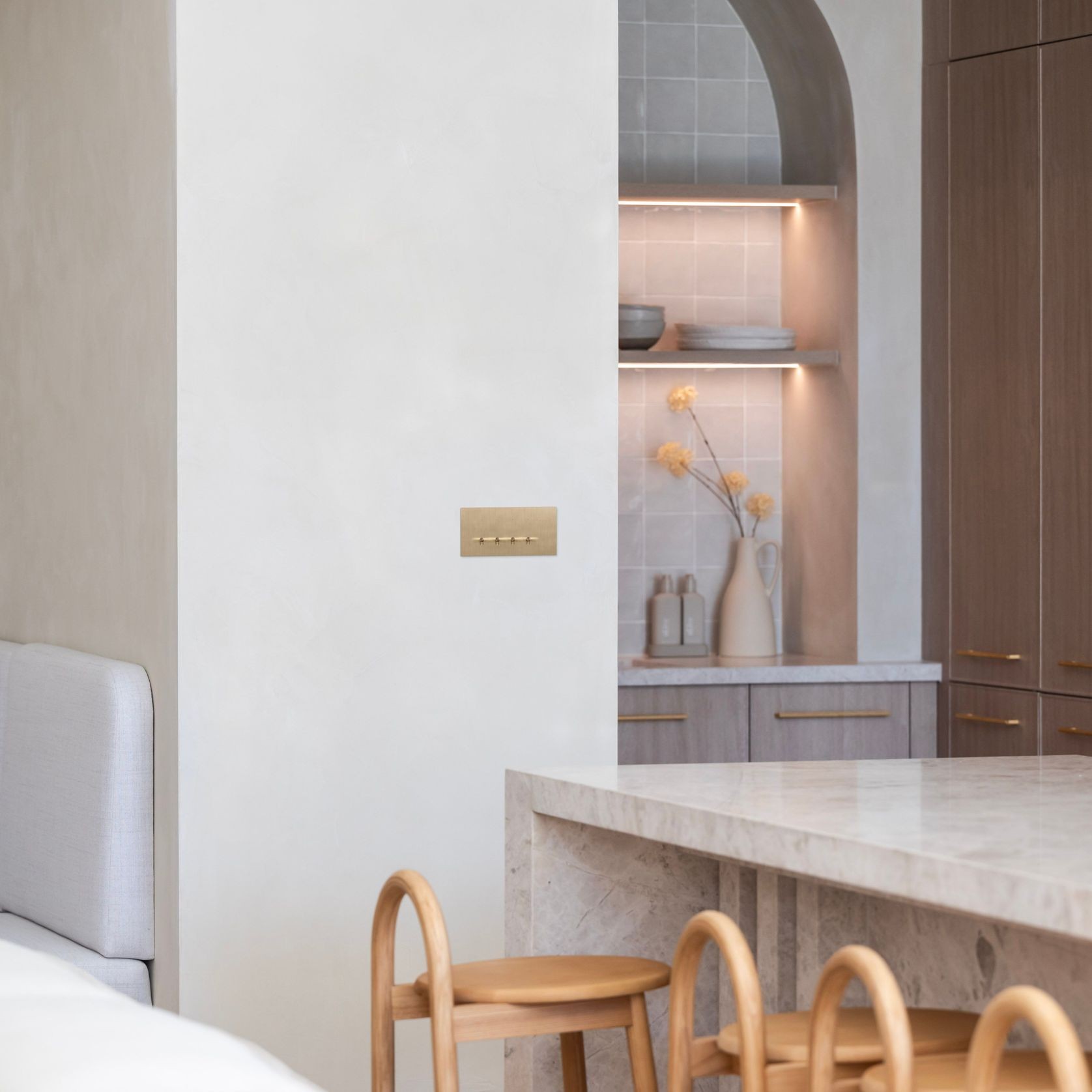 Clipsal Solis™ T Series | ArchiPro NZ