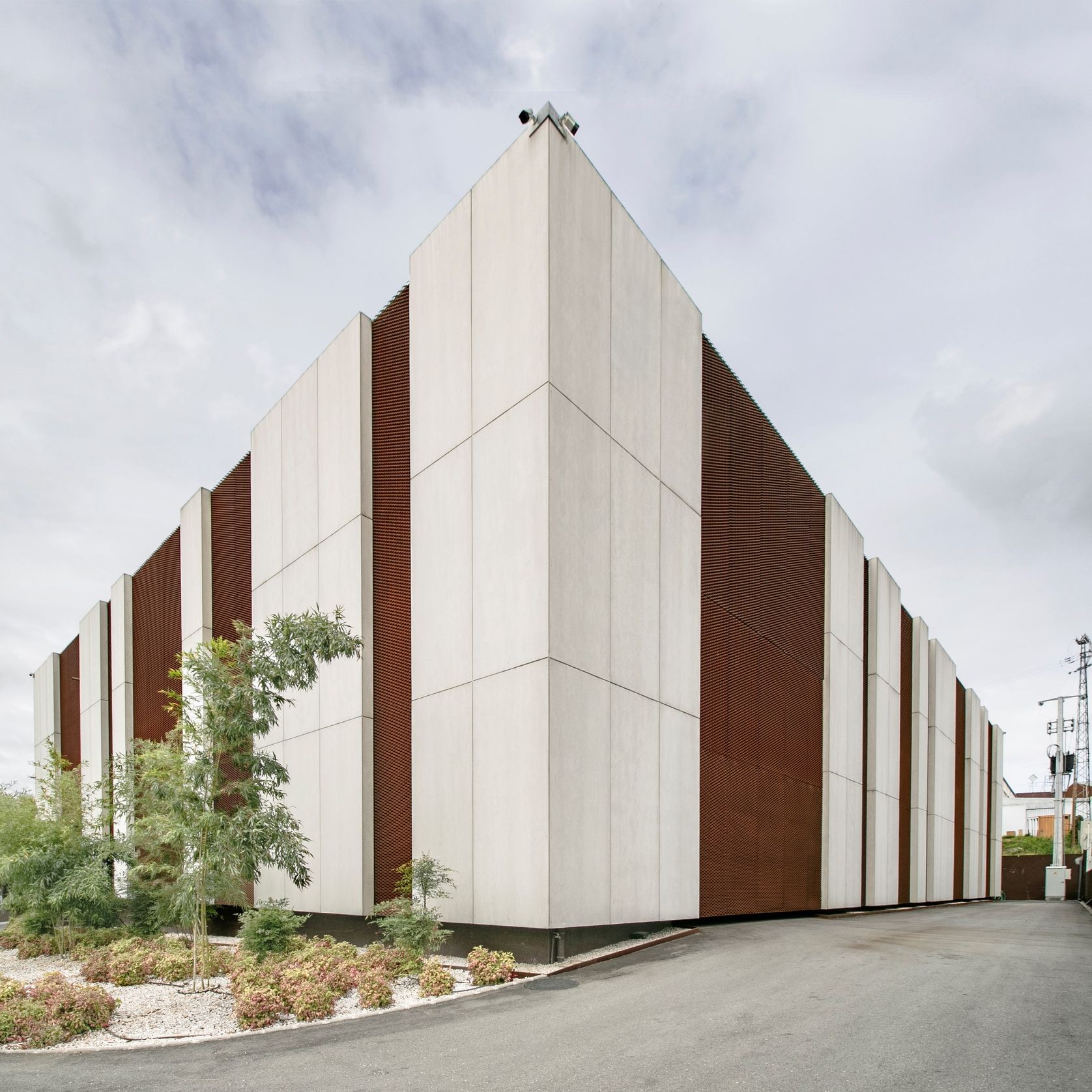 EQUITONE® Cladding HD Fibre Cement Cladding | ArchiPro NZ