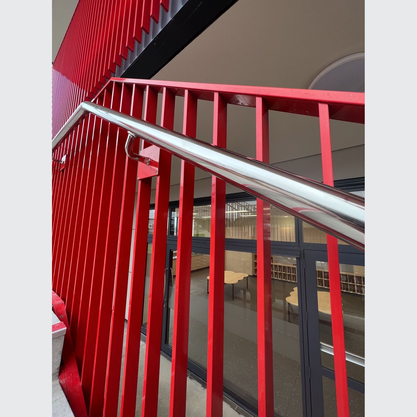 Postless Fin Style Balustrade | ArchiPro NZ