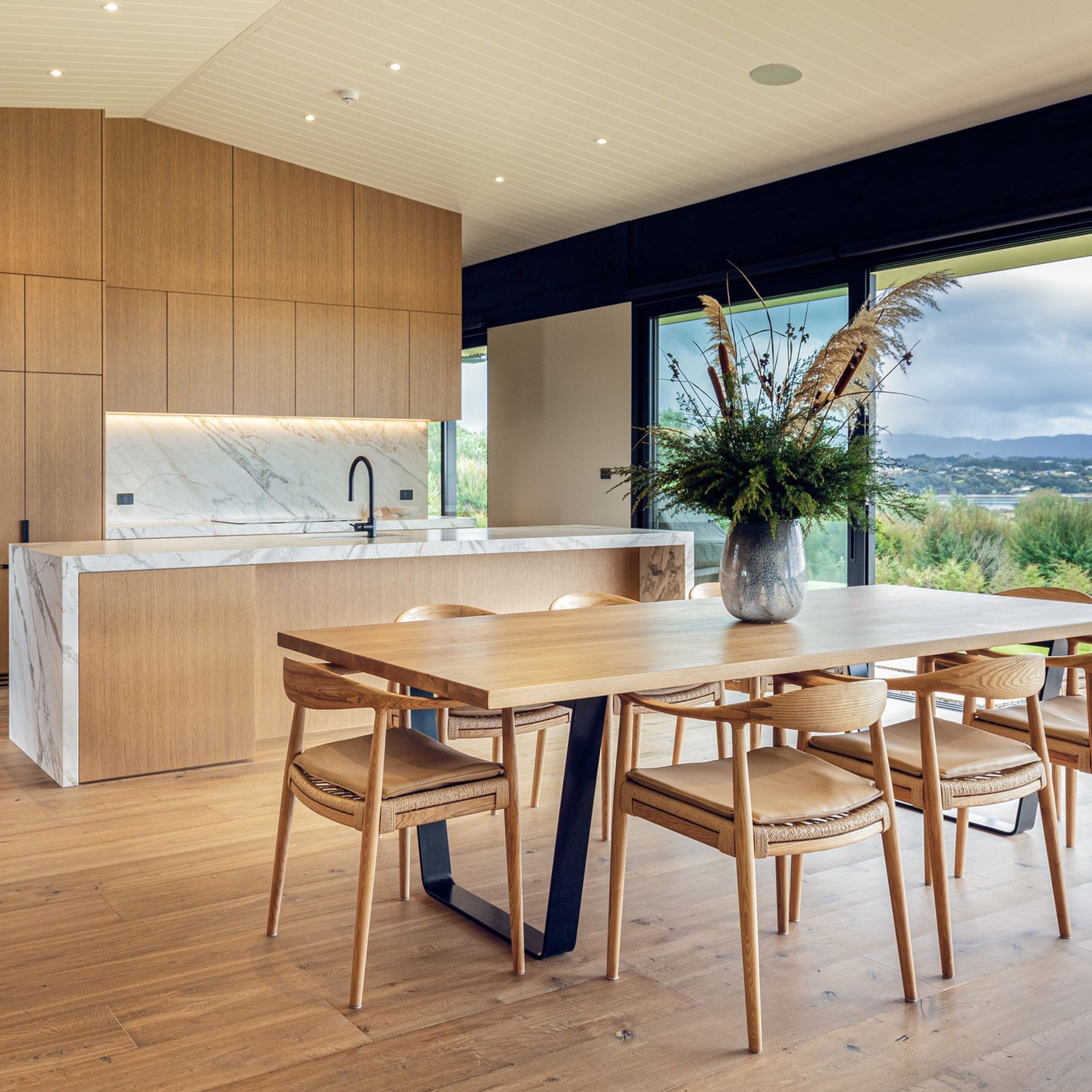 Qt Table Archipro Nz