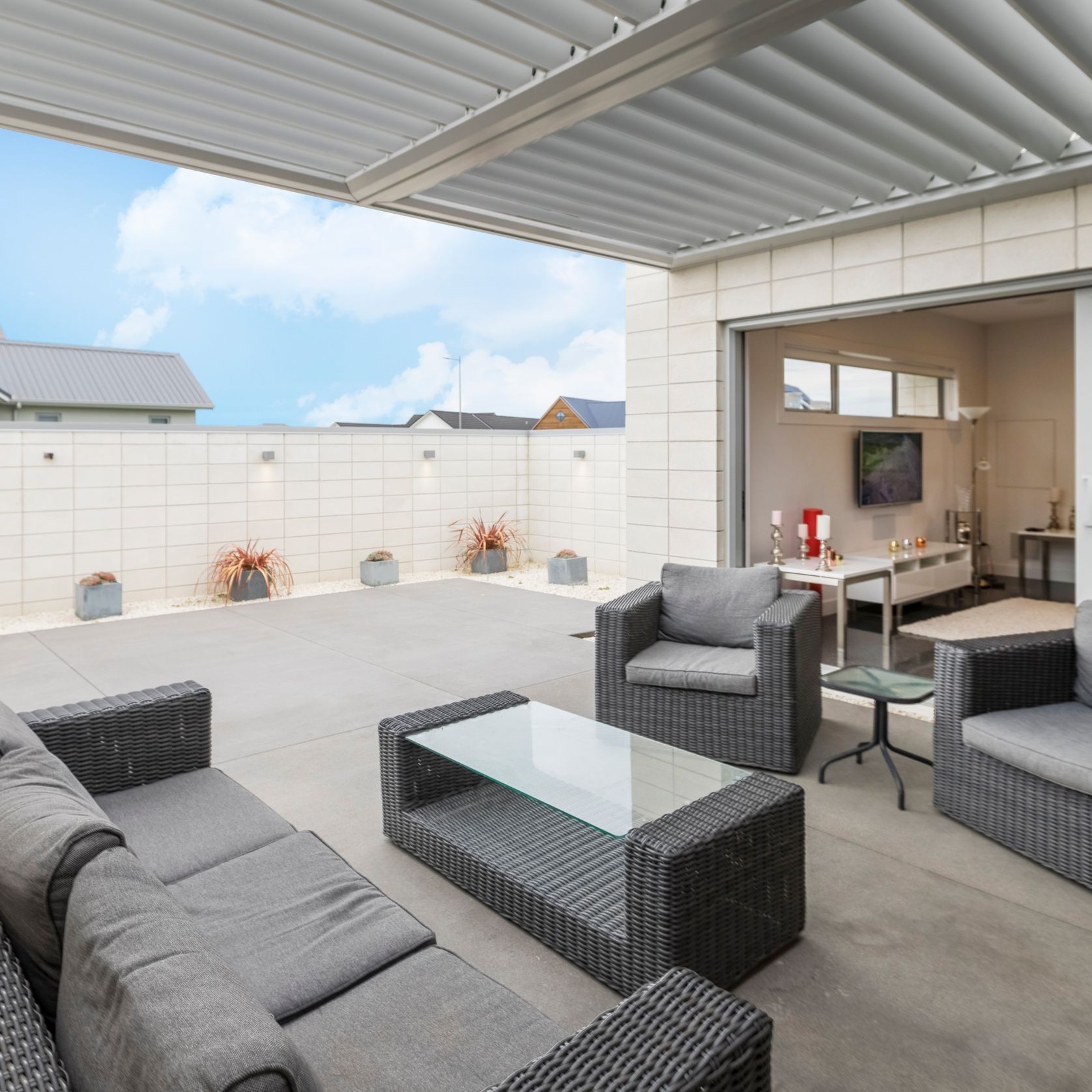 Louvre Opening Roof Systems | ArchiPro NZ