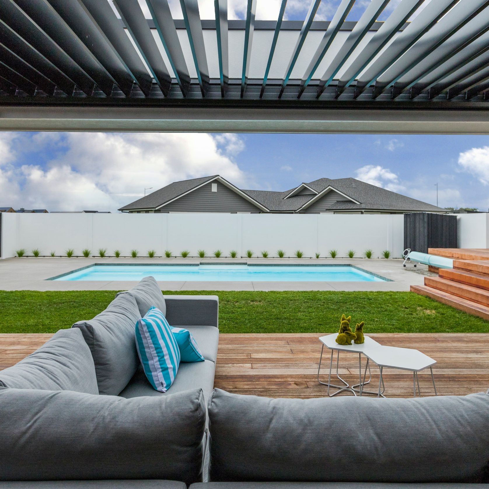 Direct Fix Opening Louvre Roof | ArchiPro NZ