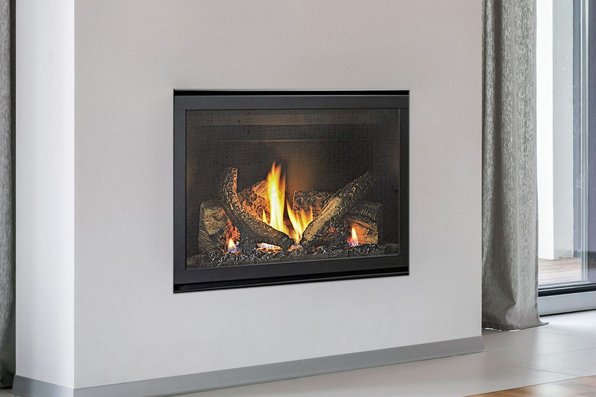 The latest in fireplaces: linear designs, efficient heating and easy ...