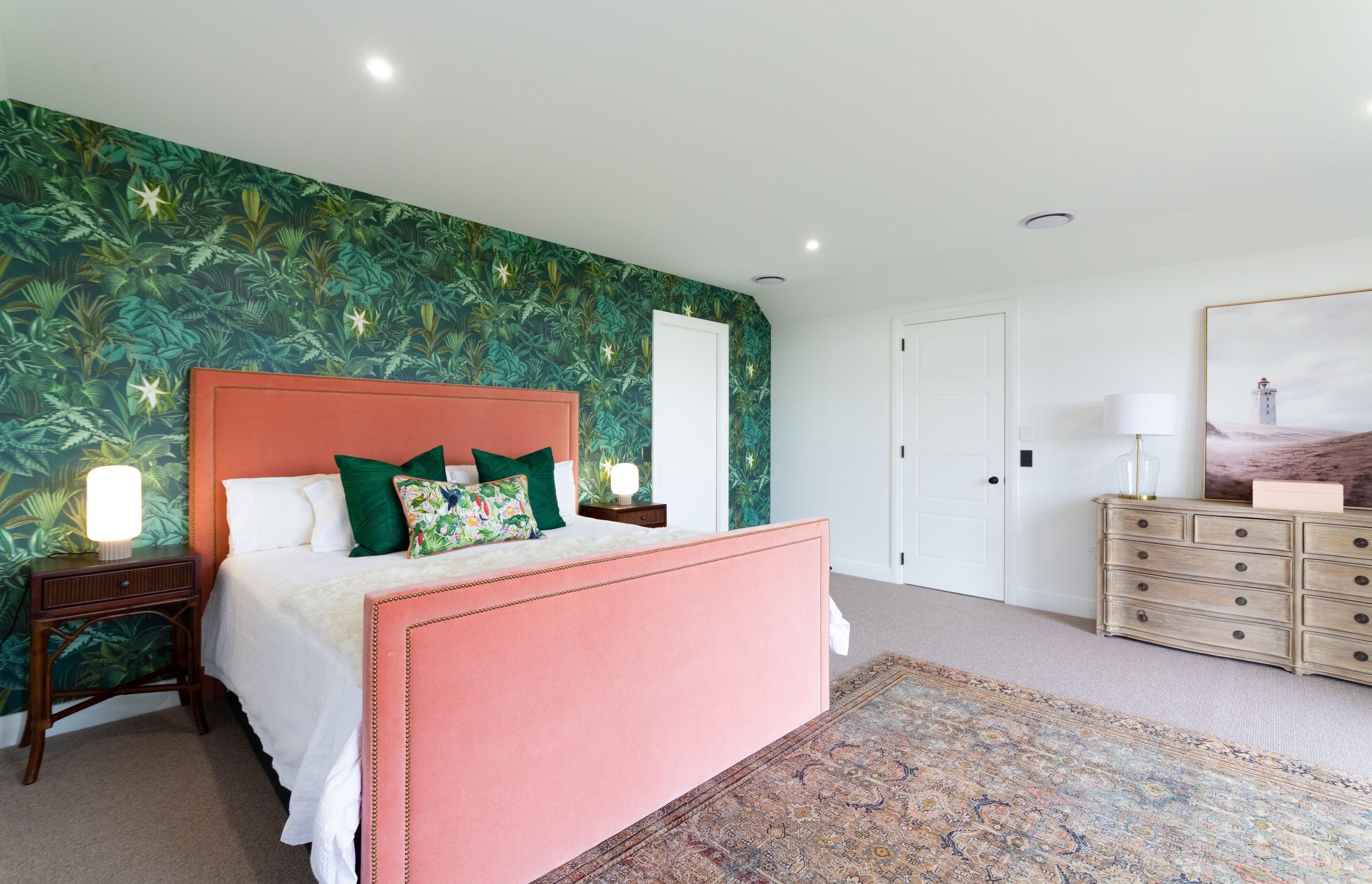 Case study: a traditional-style new-build on a grand scale