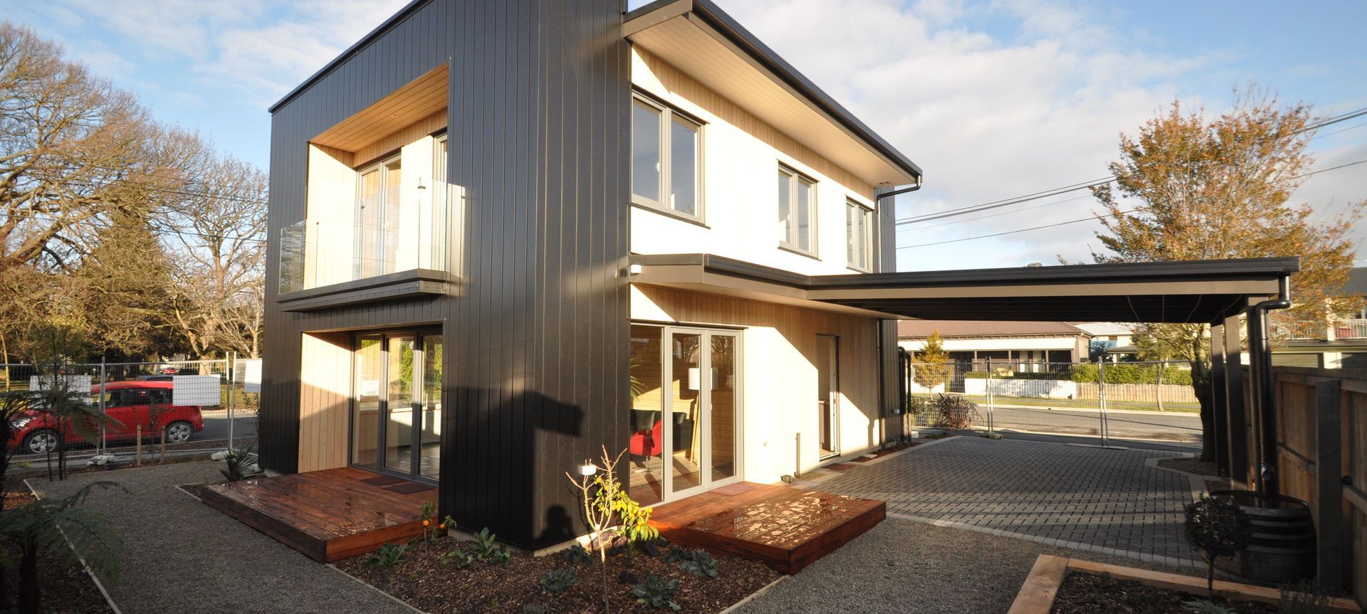 Designing superhomes from low budget to high-end Bob Burnett Architecture