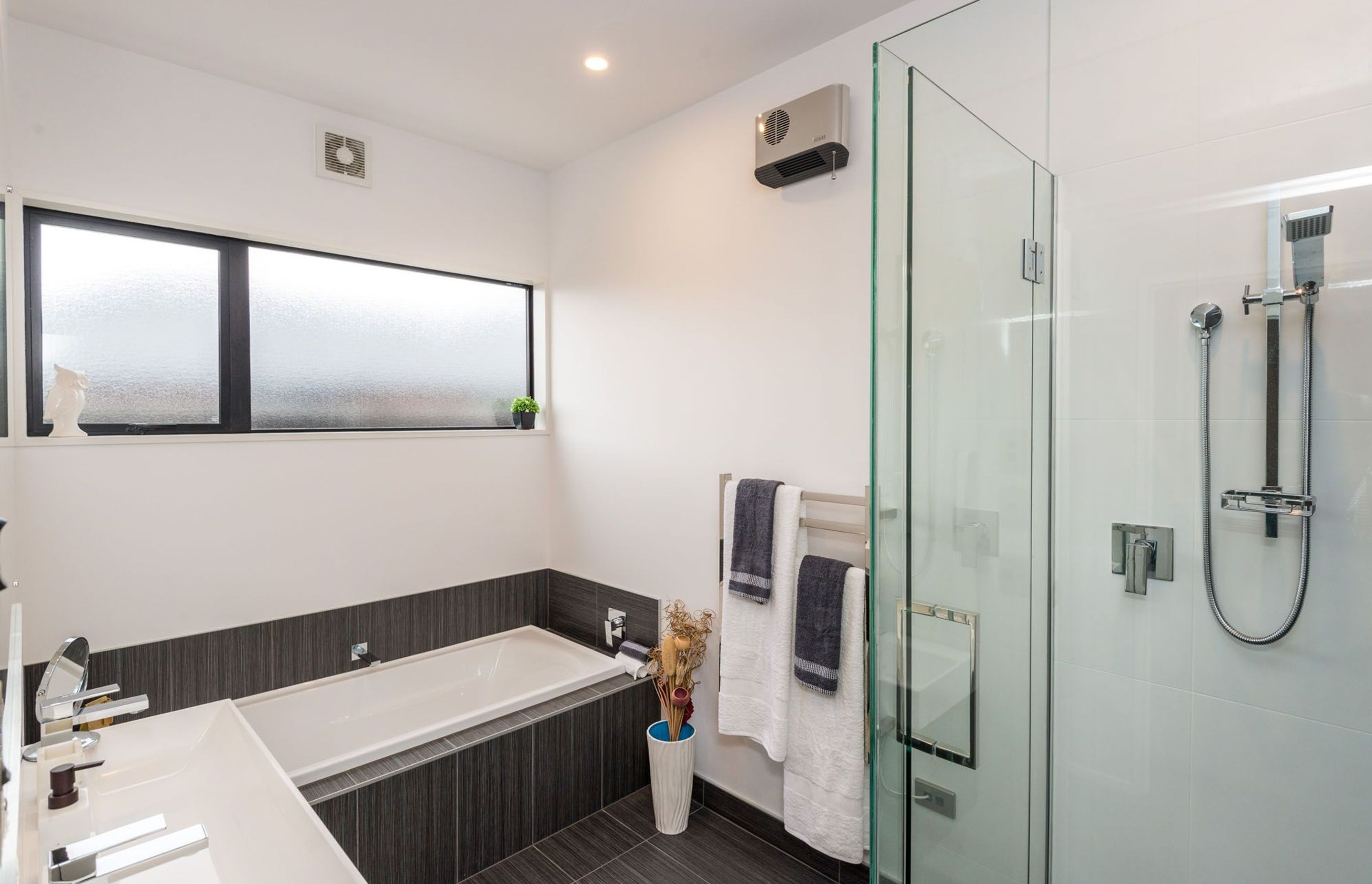 Armstrong Build by R&B Build | ArchiPro NZ