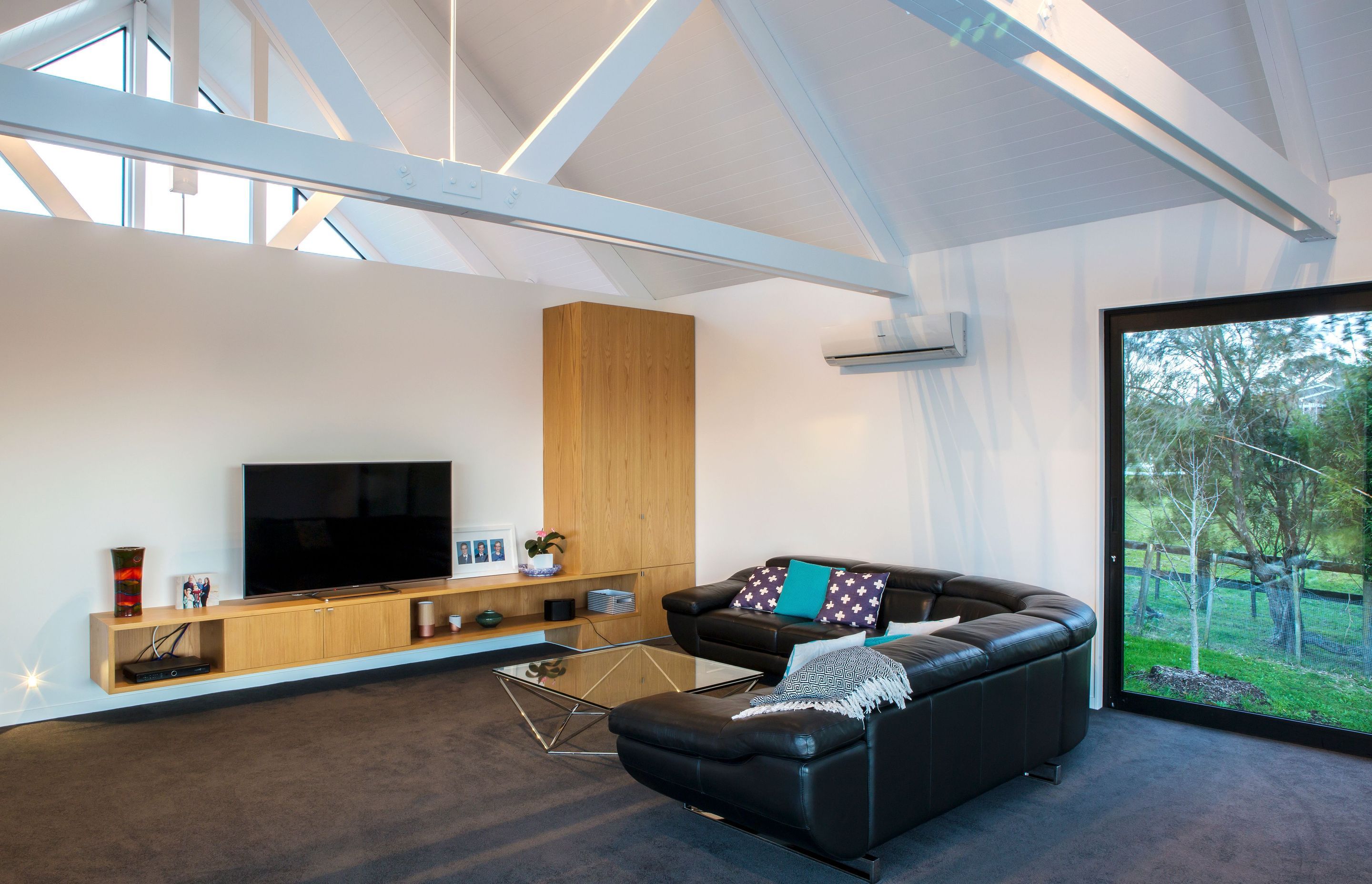 Broomfields by Dorrington Atcheson Architects | ArchiPro NZ