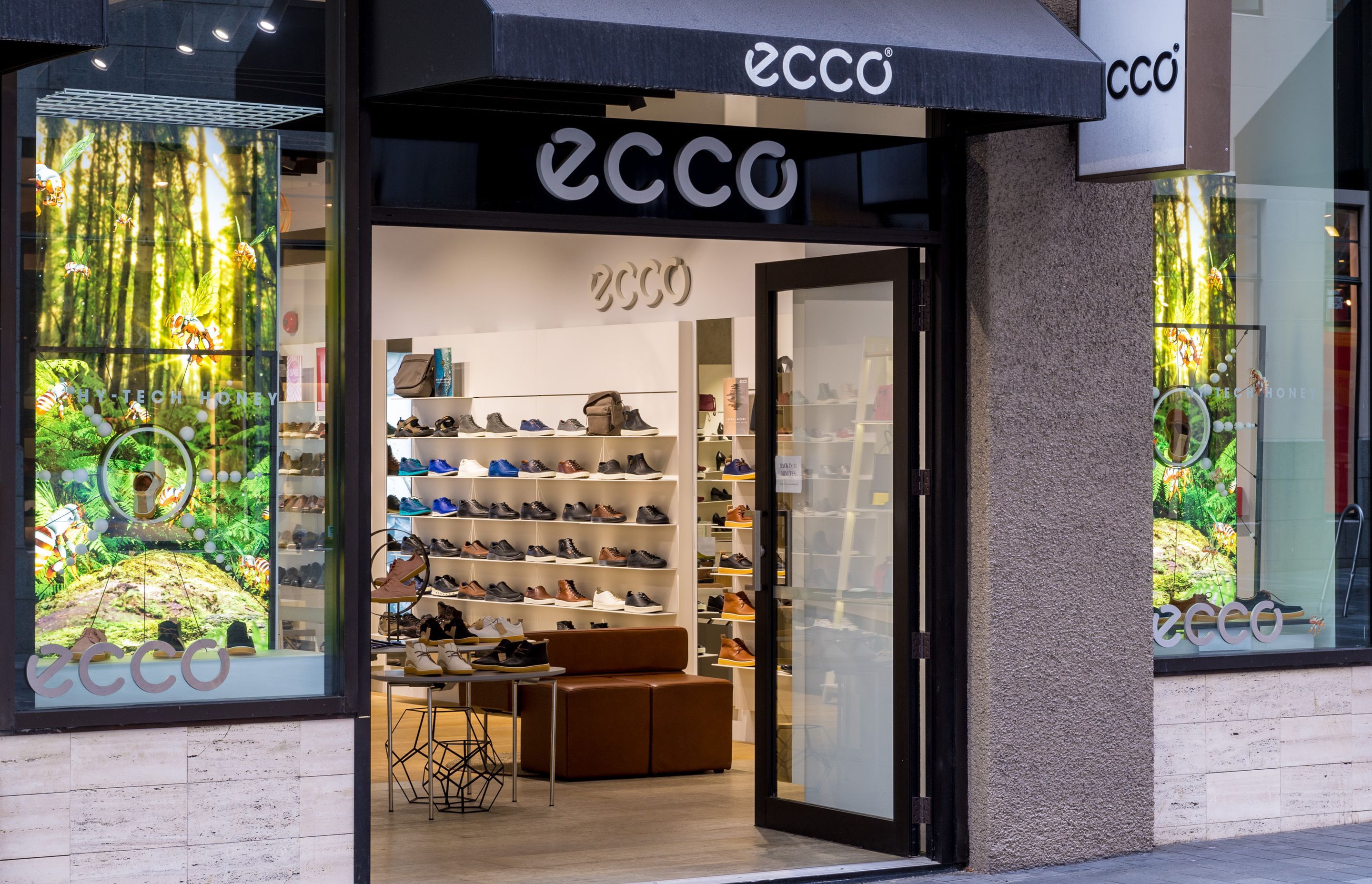 Ecco by Mike Hollman Photography | ArchiPro NZ
