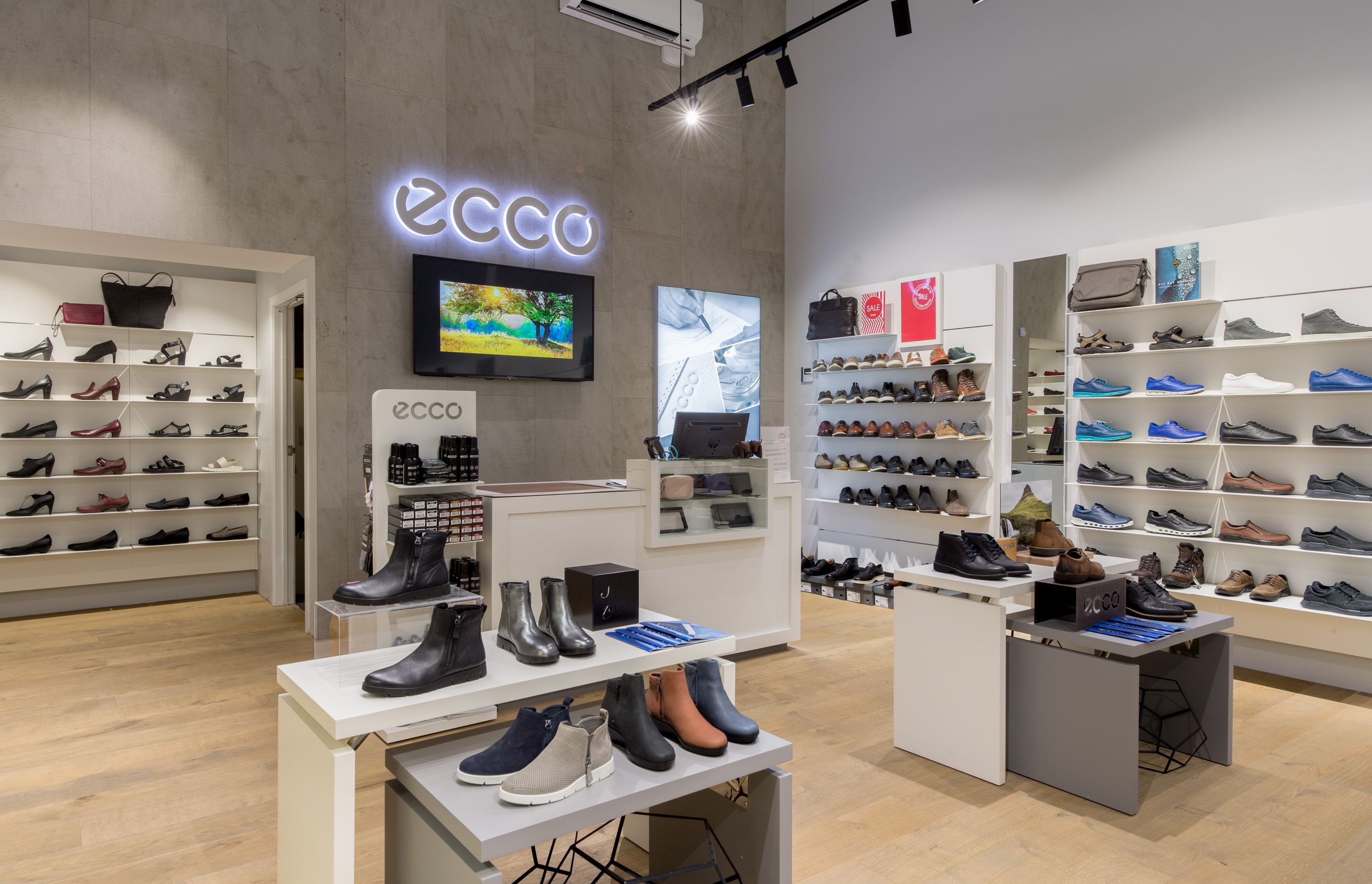 Ecco by Mike Hollman Photography | ArchiPro NZ