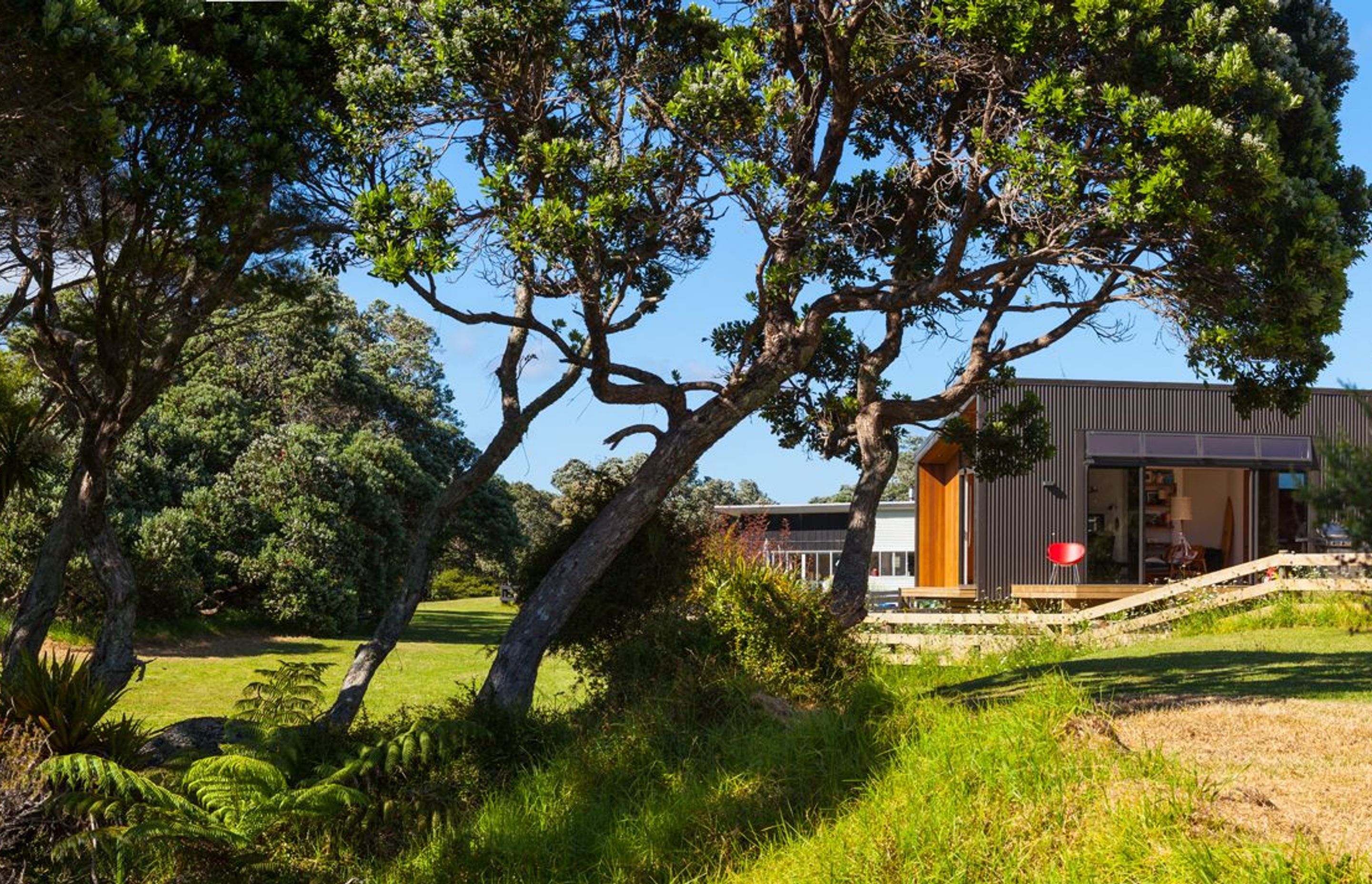 Mangrove House by Jeff Brickell Architects | ArchiPro NZ