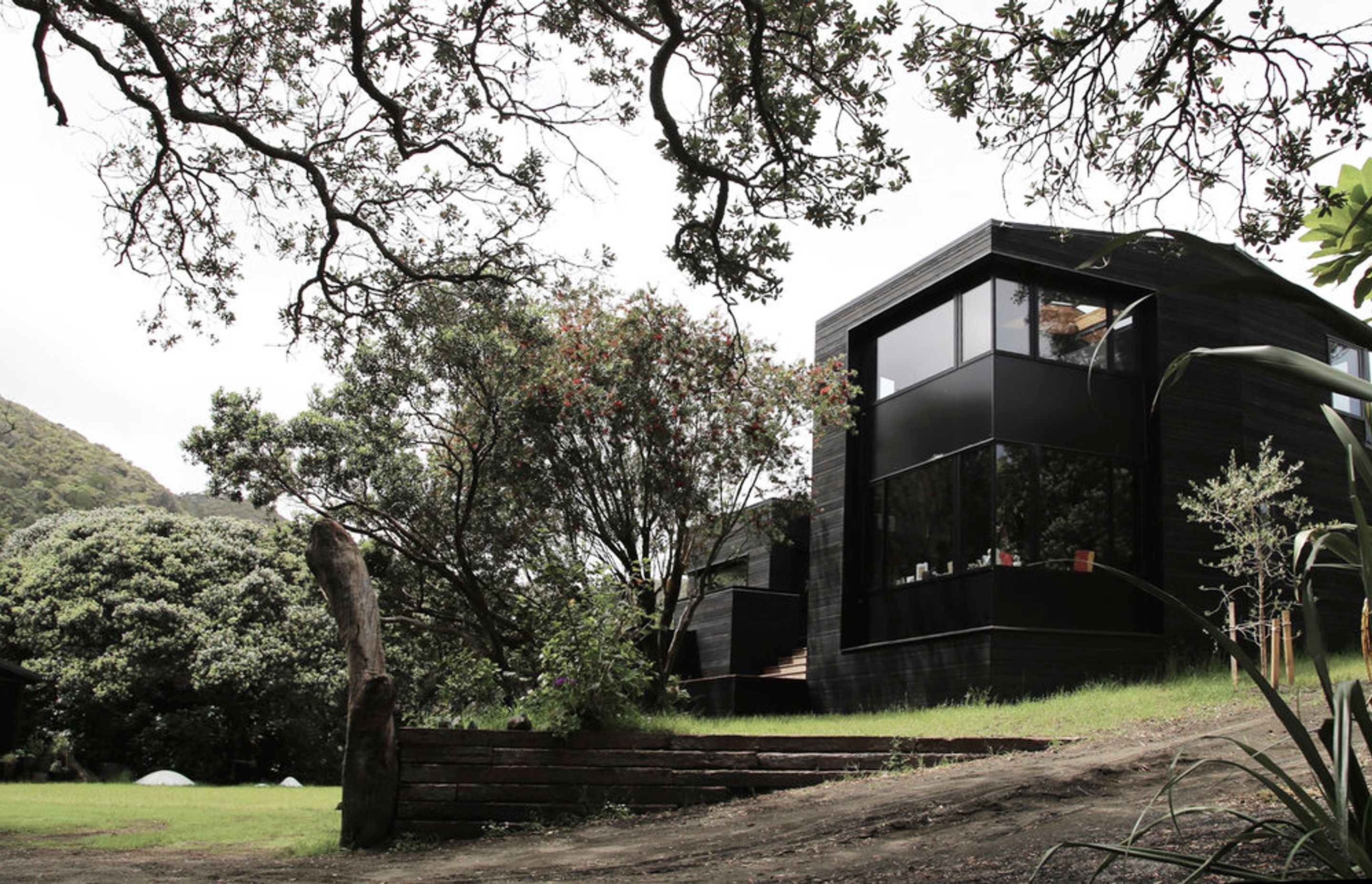 Karekare New Build by Lone Kauri Construction | ArchiPro NZ