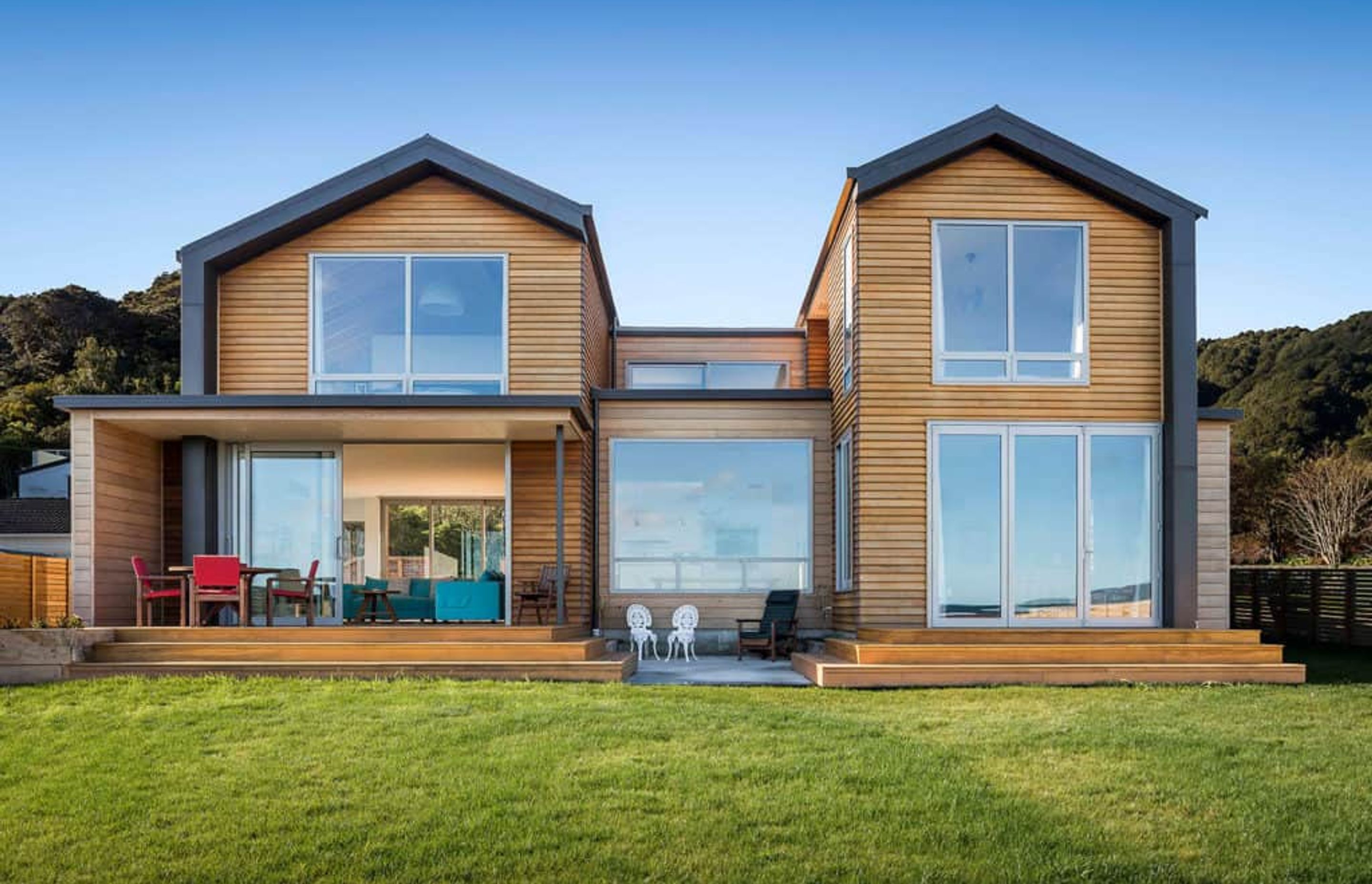 Lowry Bay House by Solari Architects | ArchiPro NZ