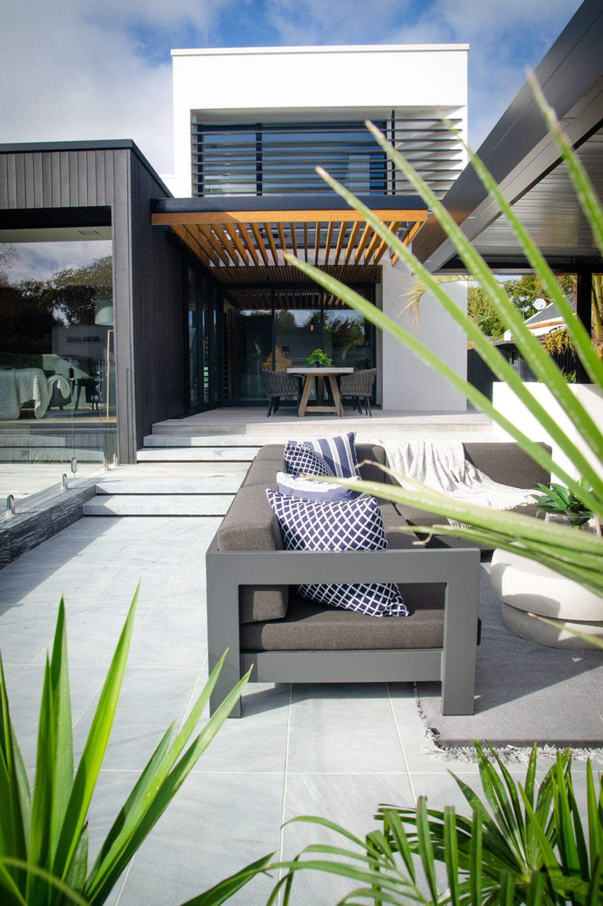 Merivale Residence 1 by Xteriorscapes | ArchiPro NZ