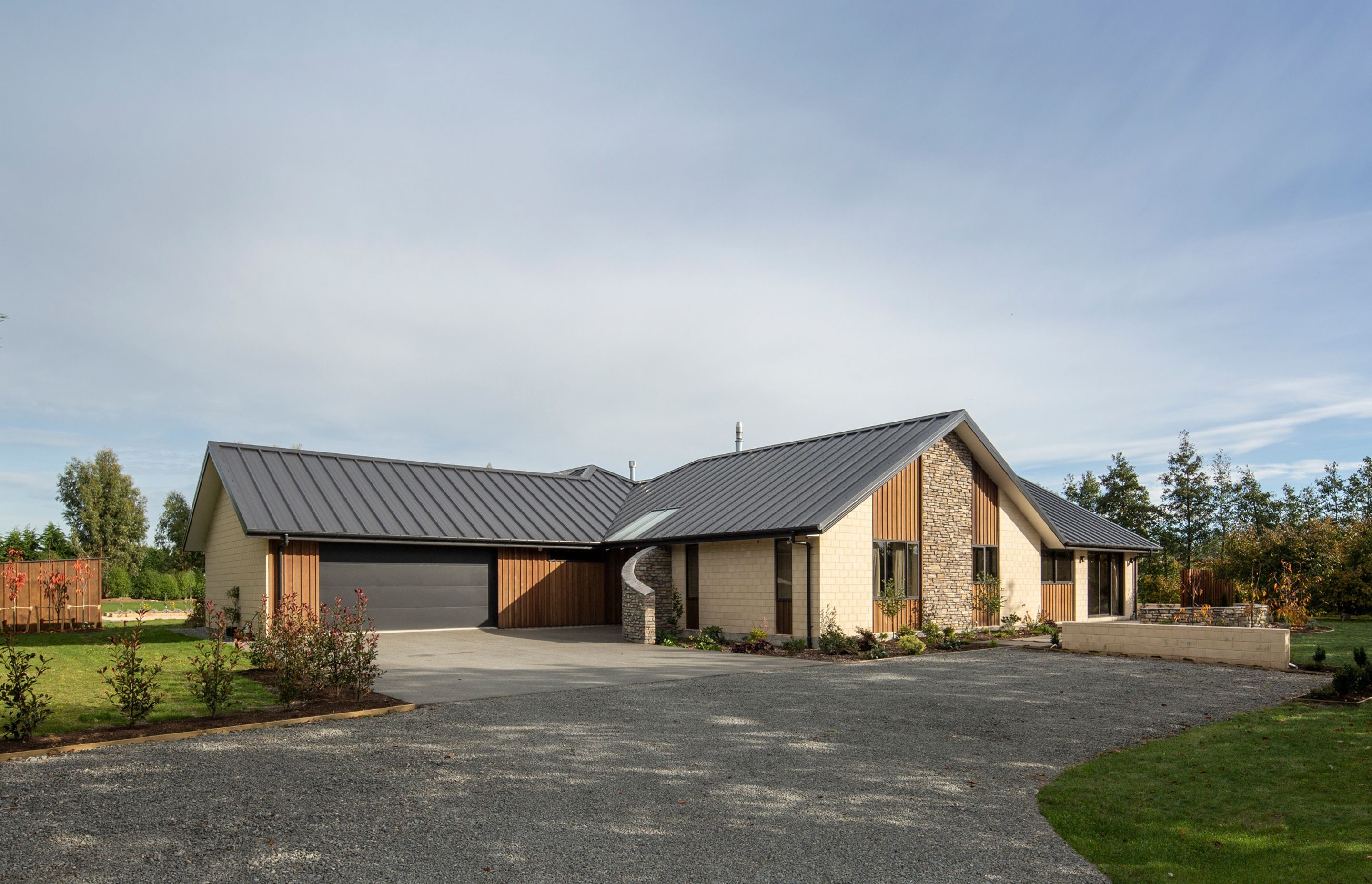Style & Sustainability with Solar-Rib® by Dimond Roofing | ArchiPro NZ