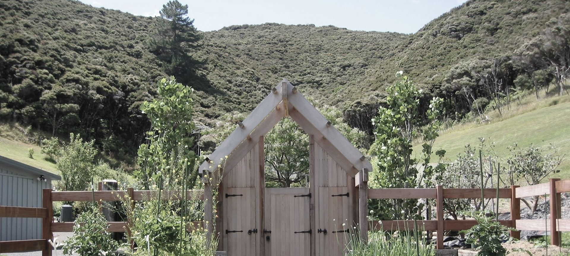 Bay Of Islands by Suzanne Turley Landscapes | ArchiPro NZ