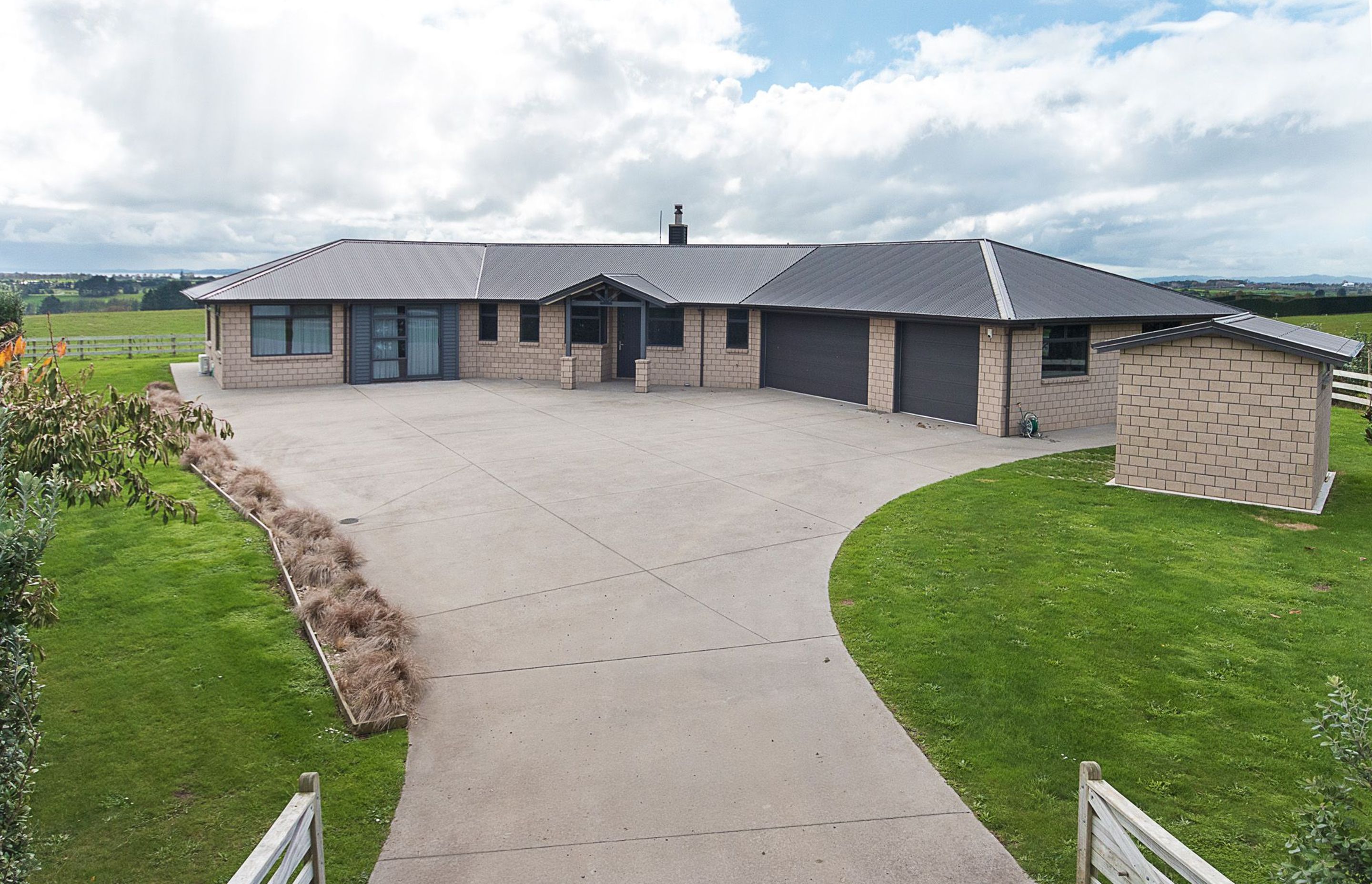 Taylor Home by Designmax Homes | ArchiPro NZ