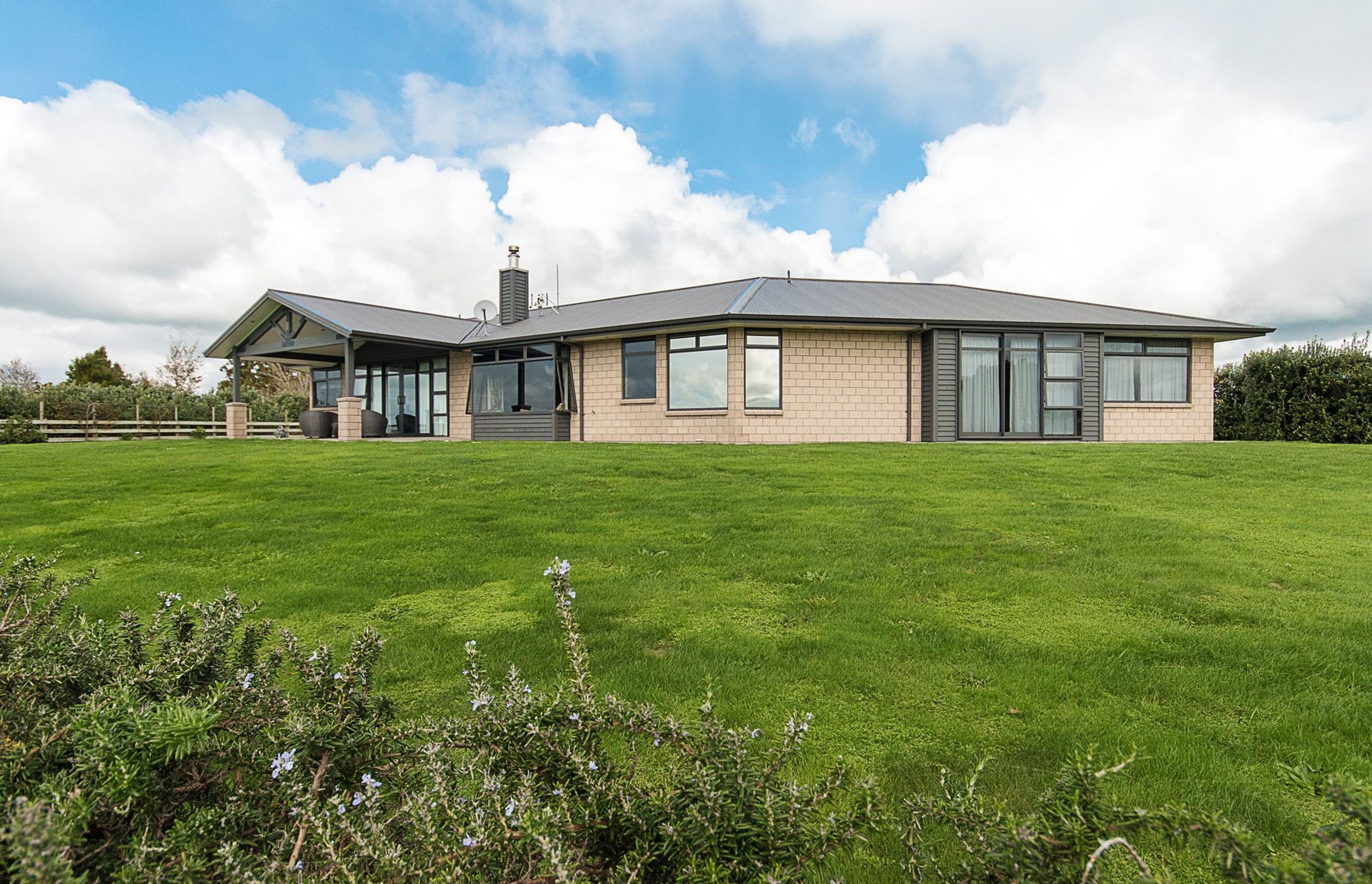 Taylor Home by Designmax Homes | ArchiPro NZ