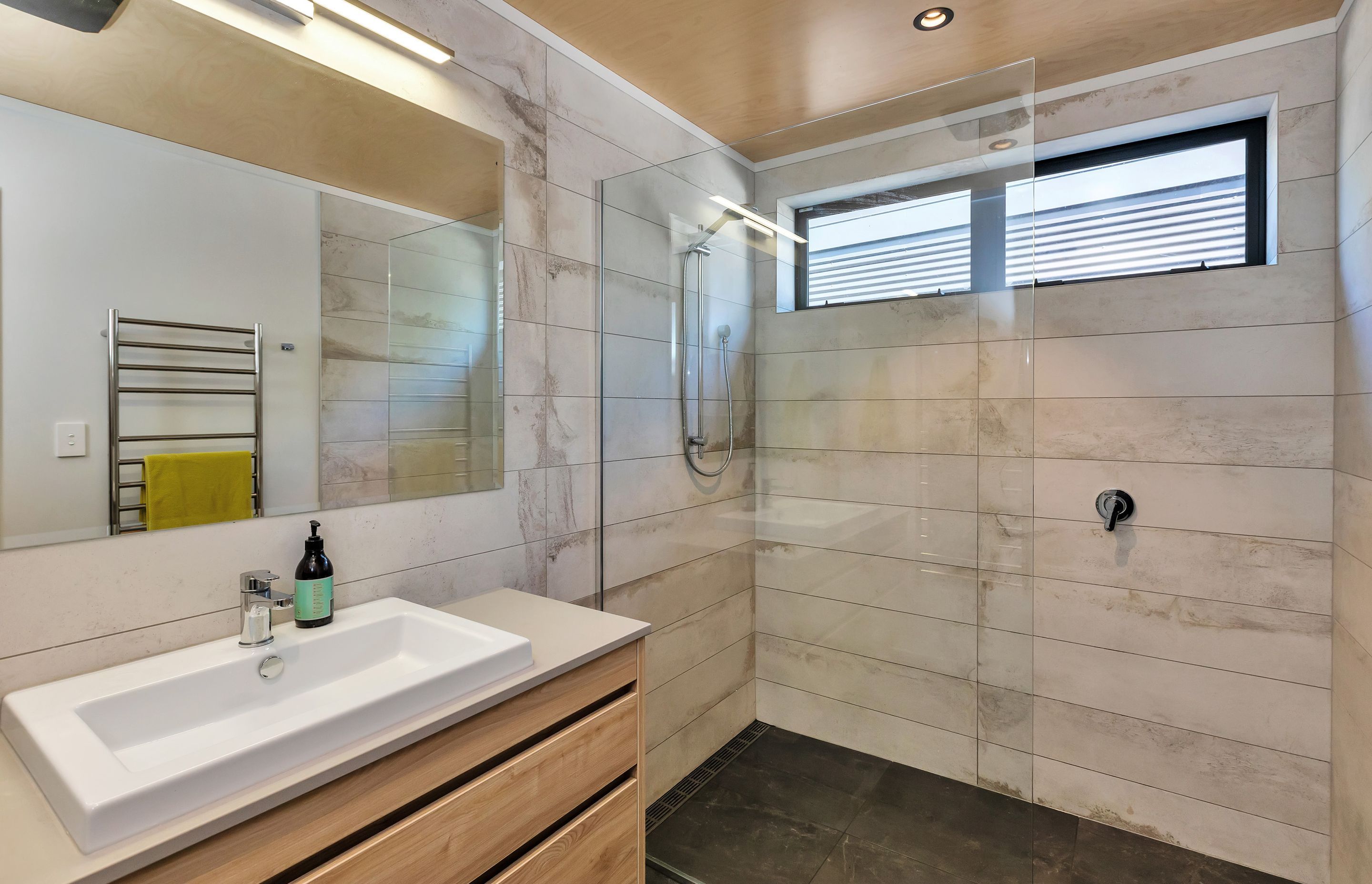 Matapiko Rd by Felicity Christian Architect | ArchiPro NZ