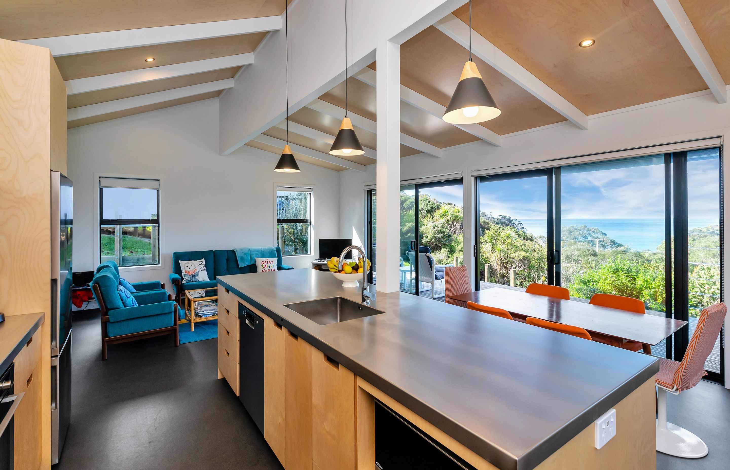 Matapiko Rd by Felicity Christian Architect | ArchiPro NZ