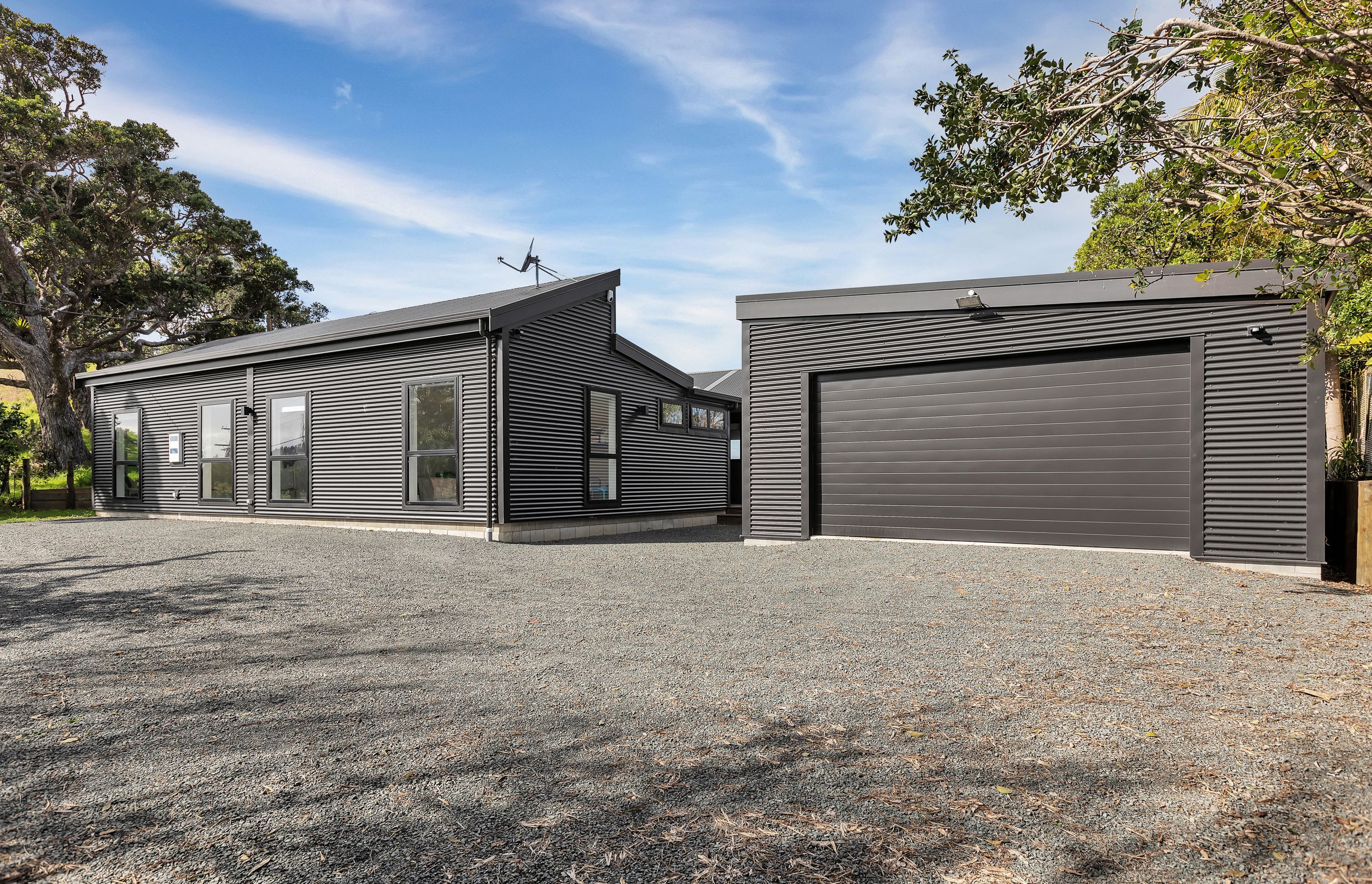 Matapiko Rd by Felicity Christian Architect | ArchiPro NZ