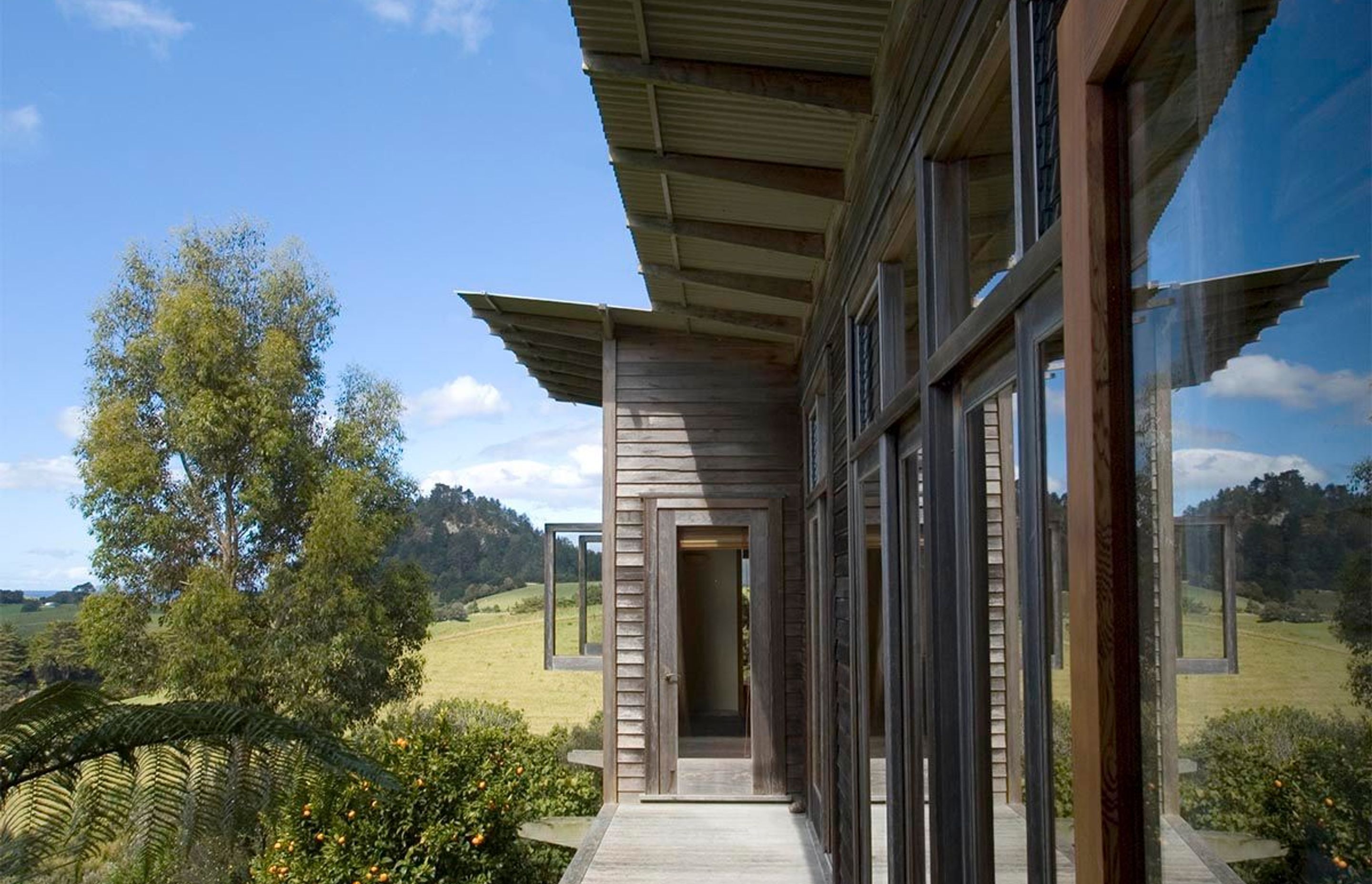 Patua South by Felicity Christian Architect | ArchiPro NZ