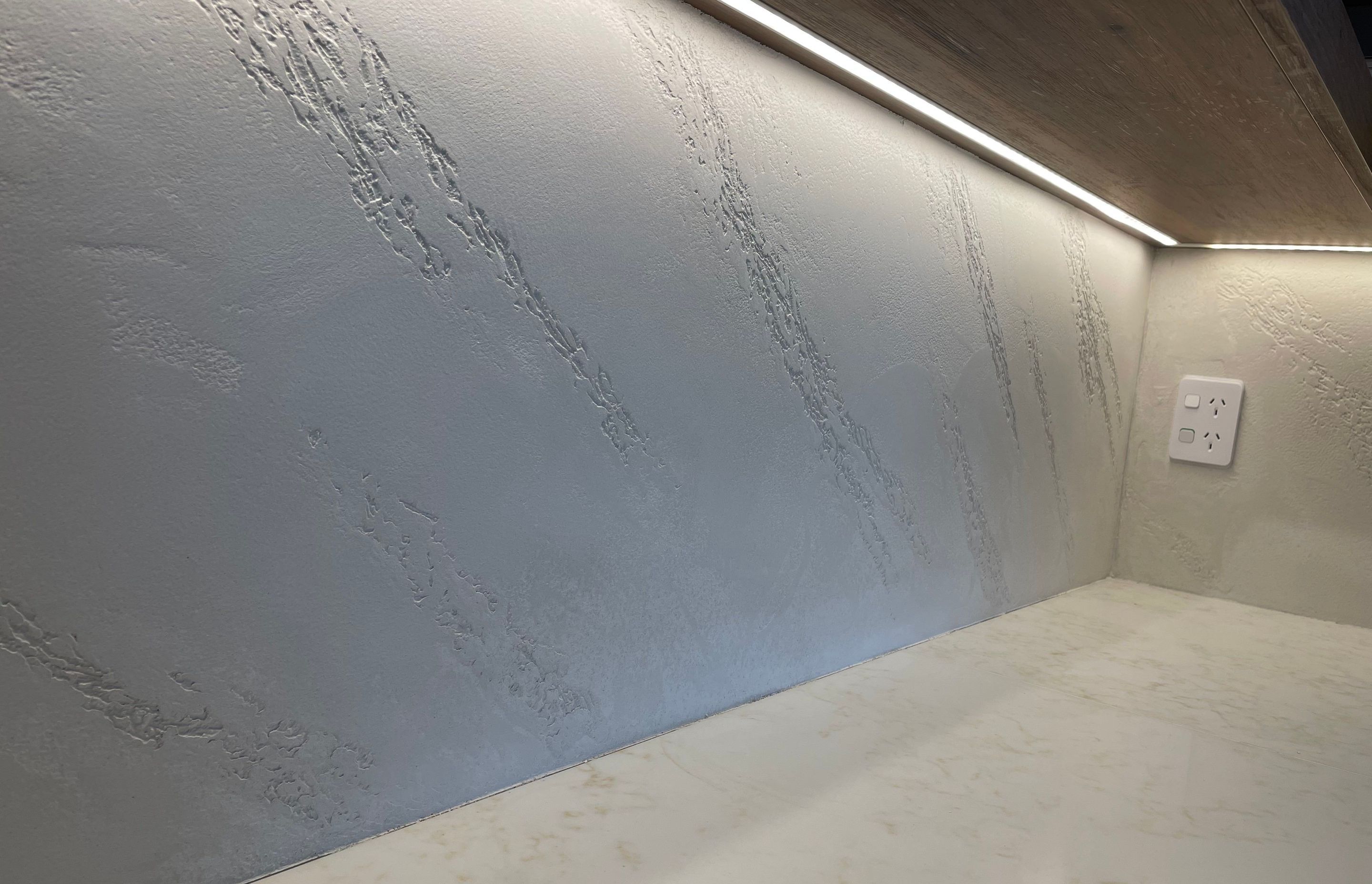 Kitchen and Scullery splashback, Split Stone by YESO Venetian Plaster ...