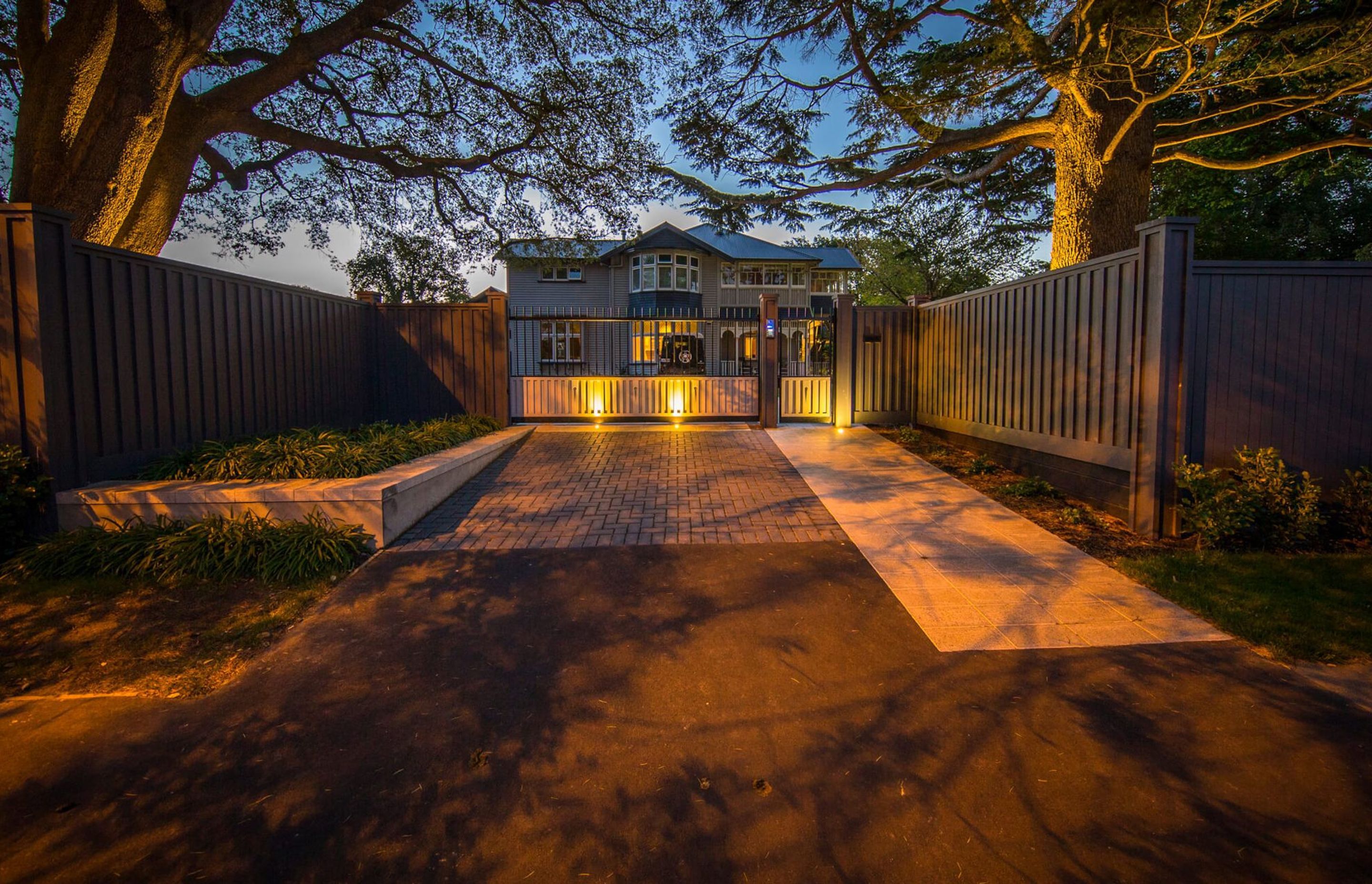 Heritage Home Revamp by Goom Landscapes | ArchiPro NZ