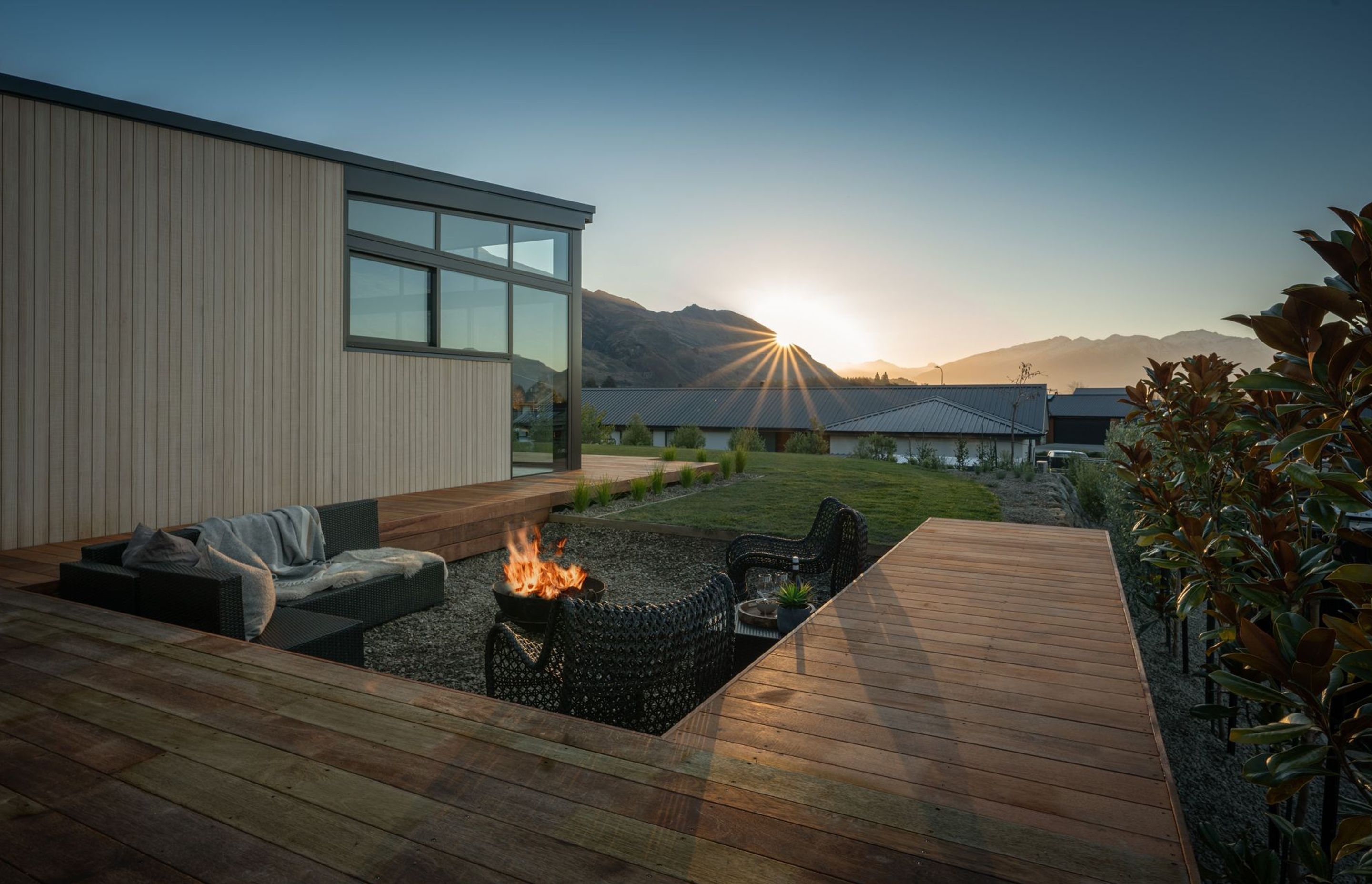 Little Alpha Loop by All Elements Outdoor Construction | ArchiPro NZ