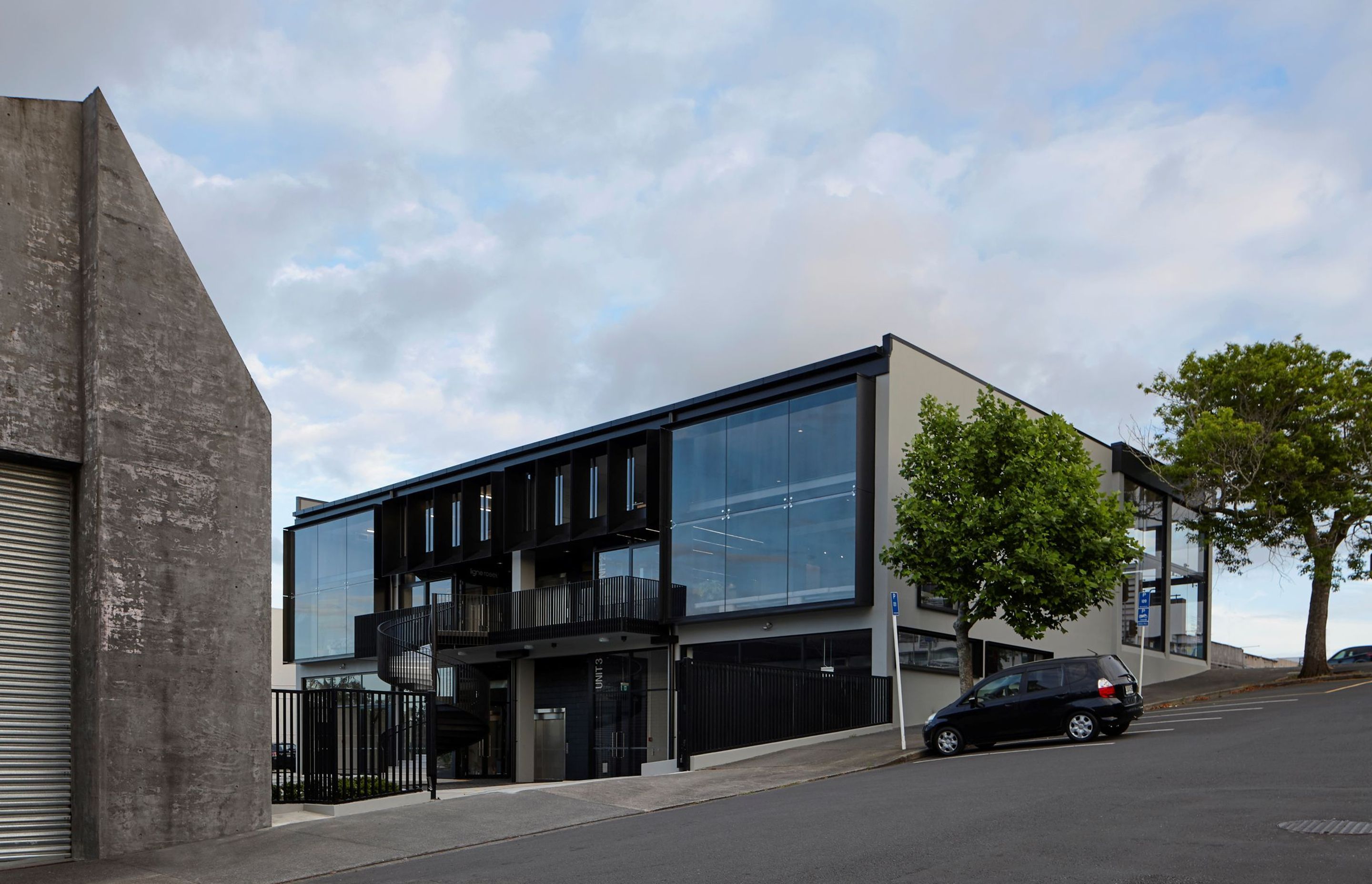 Great North Road Showrooms by RTA Studio | ArchiPro NZ