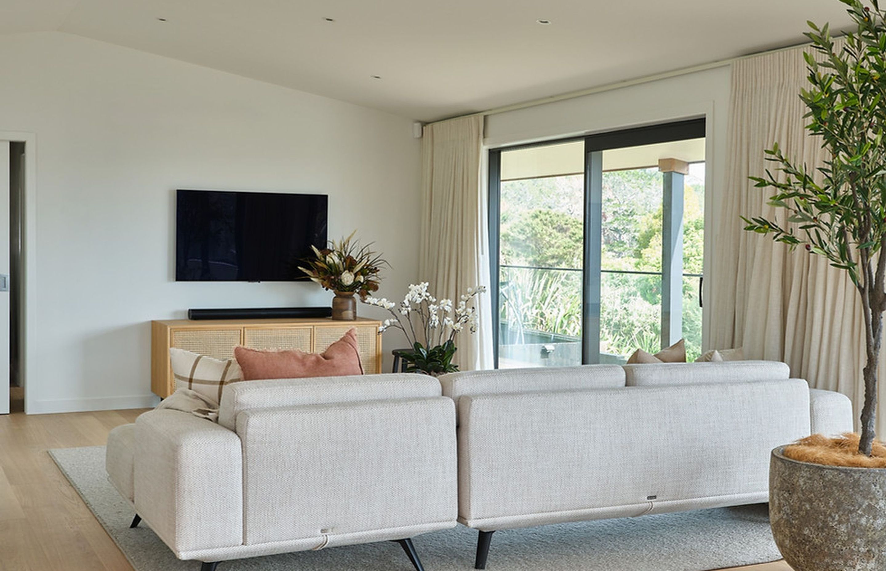Aberdeen Home by Abbey Lang Home | ArchiPro NZ