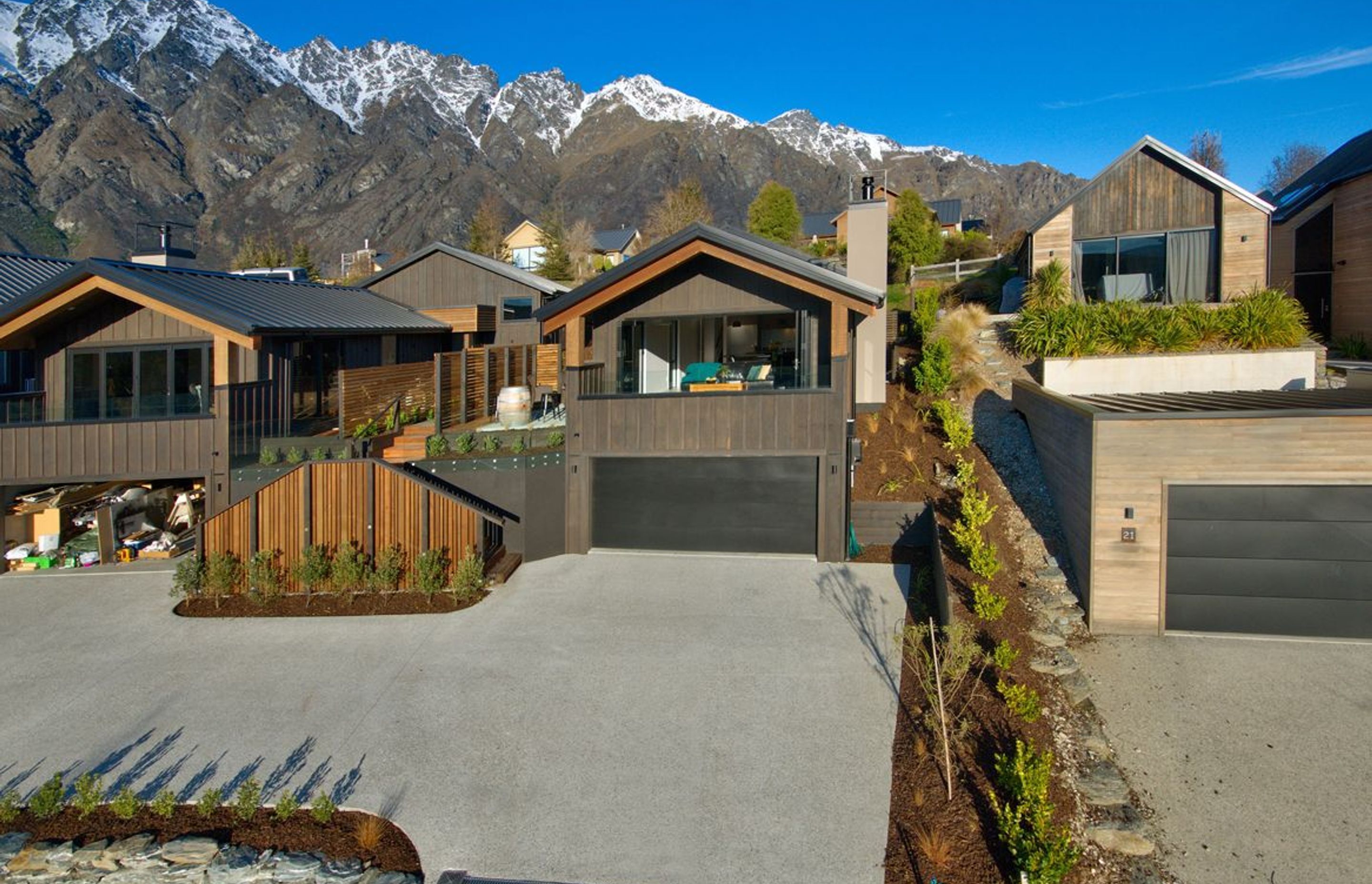 Jack's Point House by Primevue Construction | ArchiPro NZ