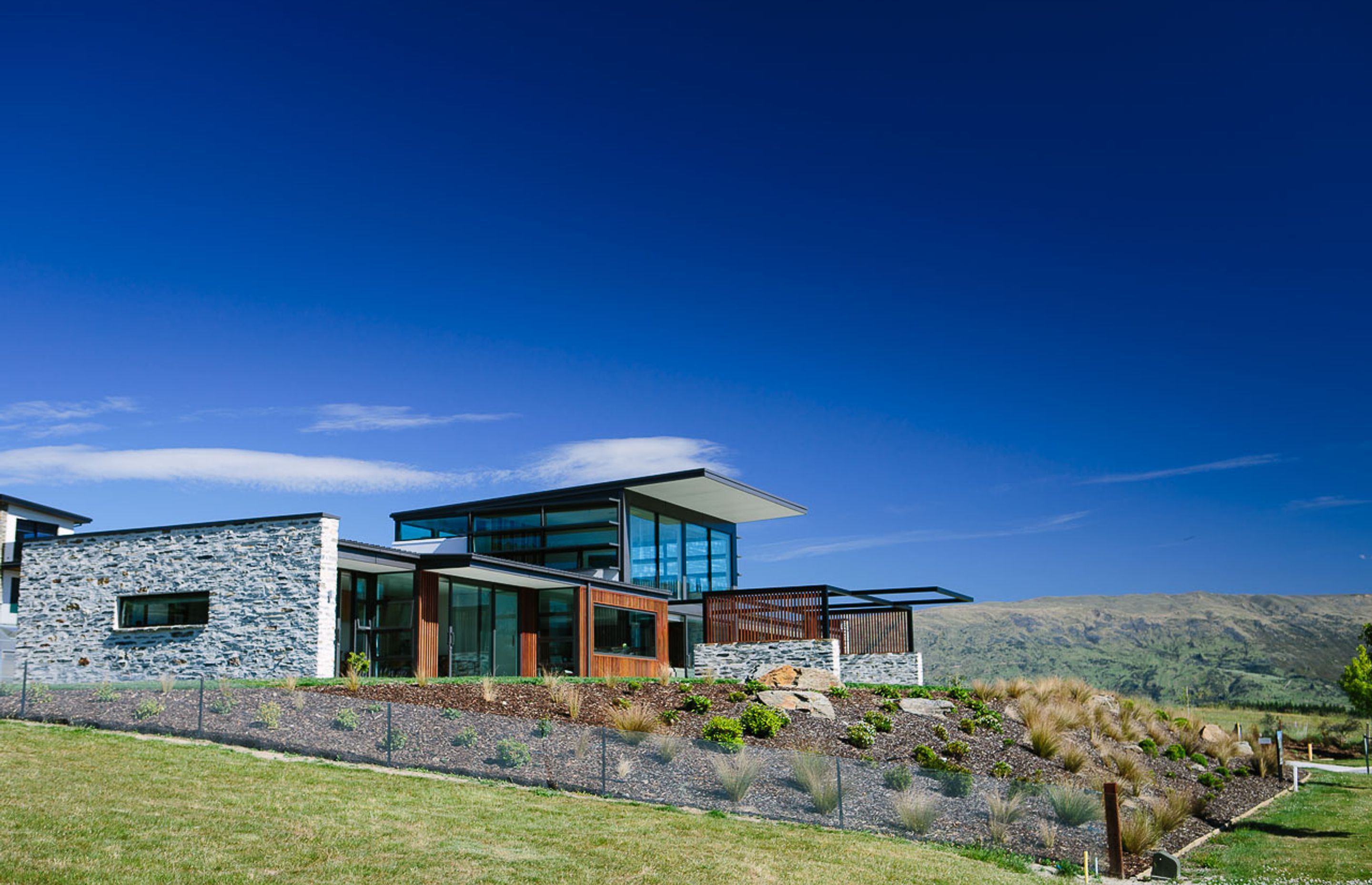 Lakeviews by Gibb Building | ArchiPro NZ