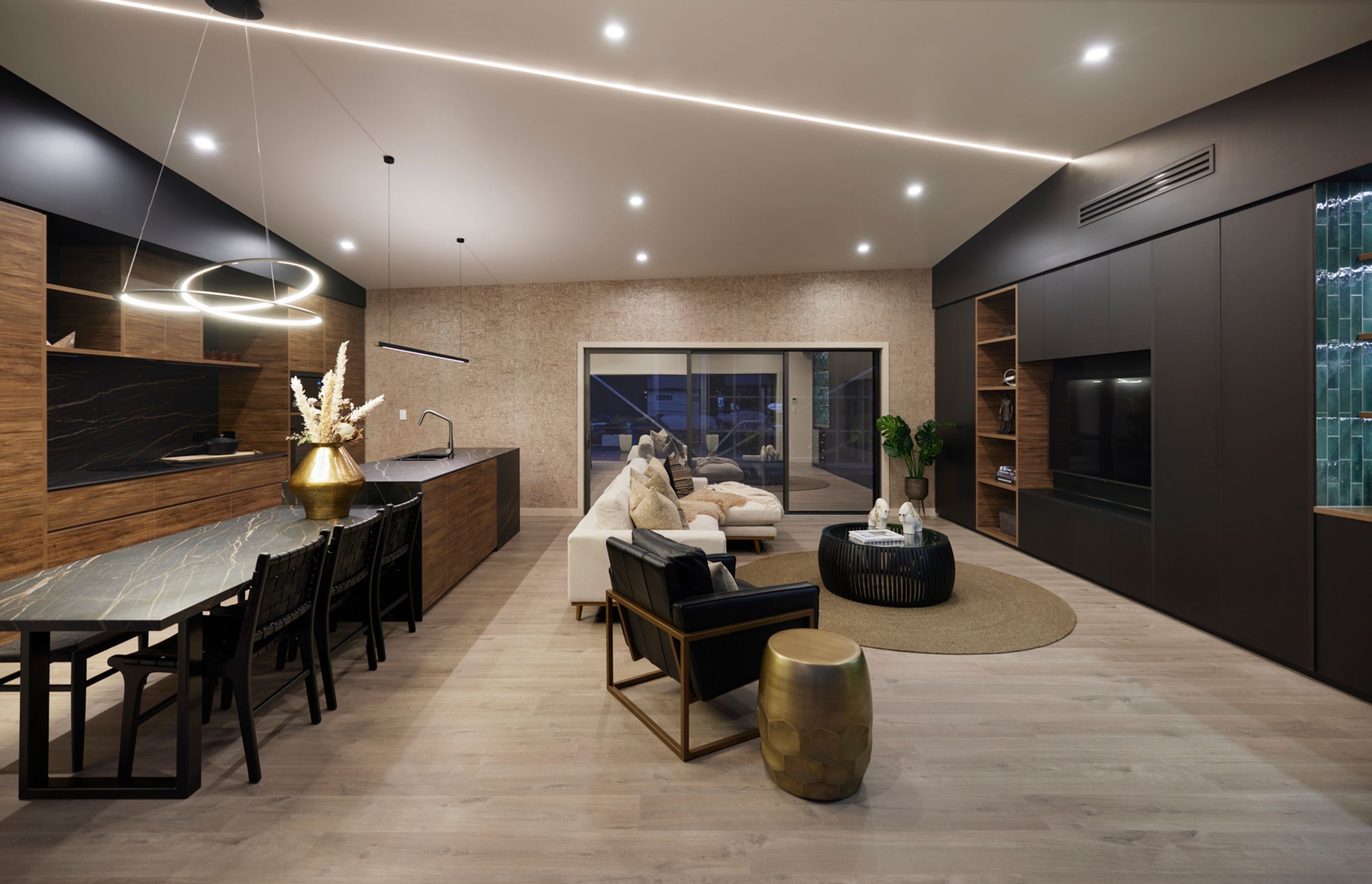 Cambridge Elevate Tilt 150 by Elevate Architectural Transportables ...