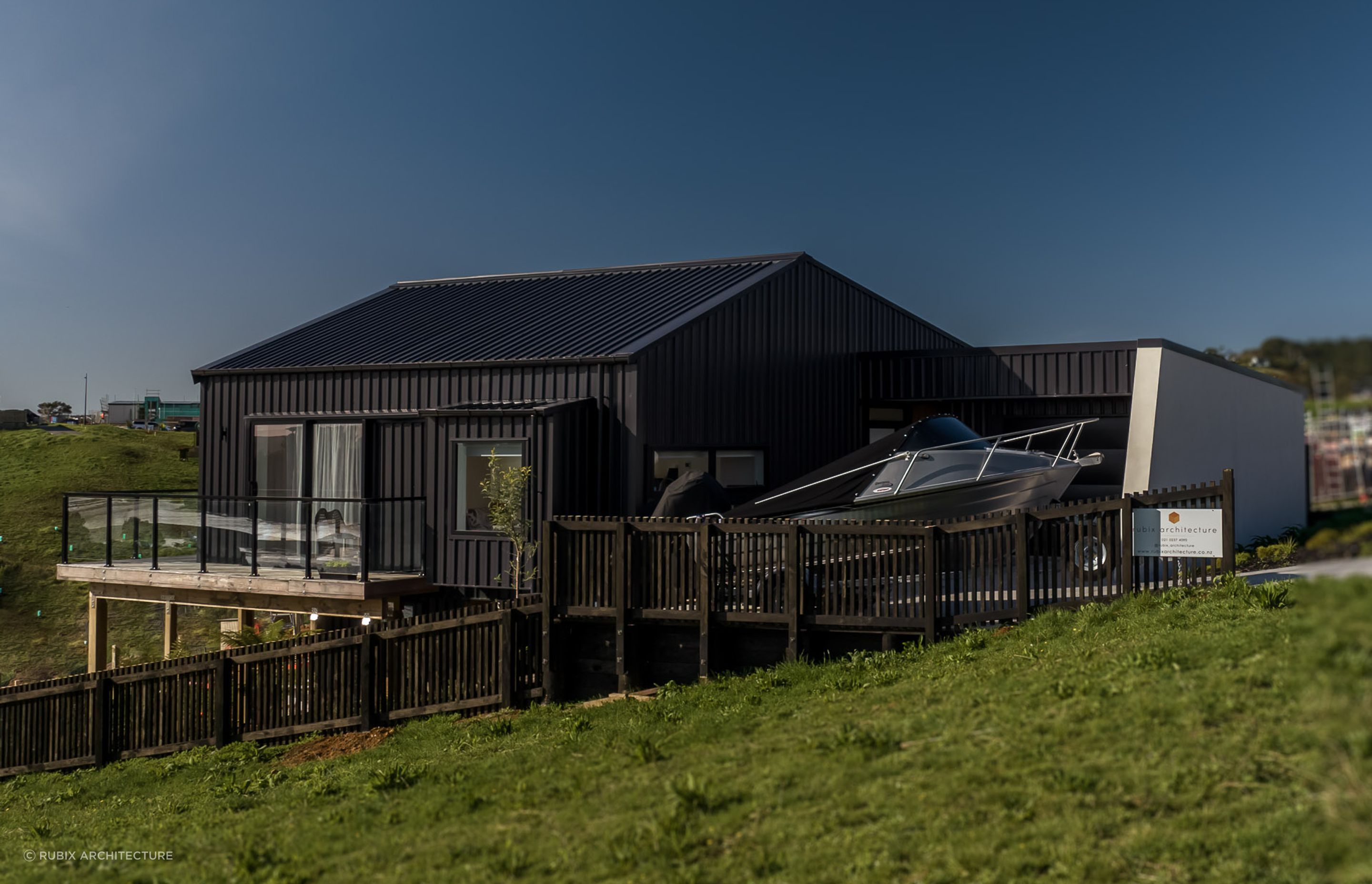 The Richards Residence, Rangitahi Peninsula, Raglan by Rubix ...