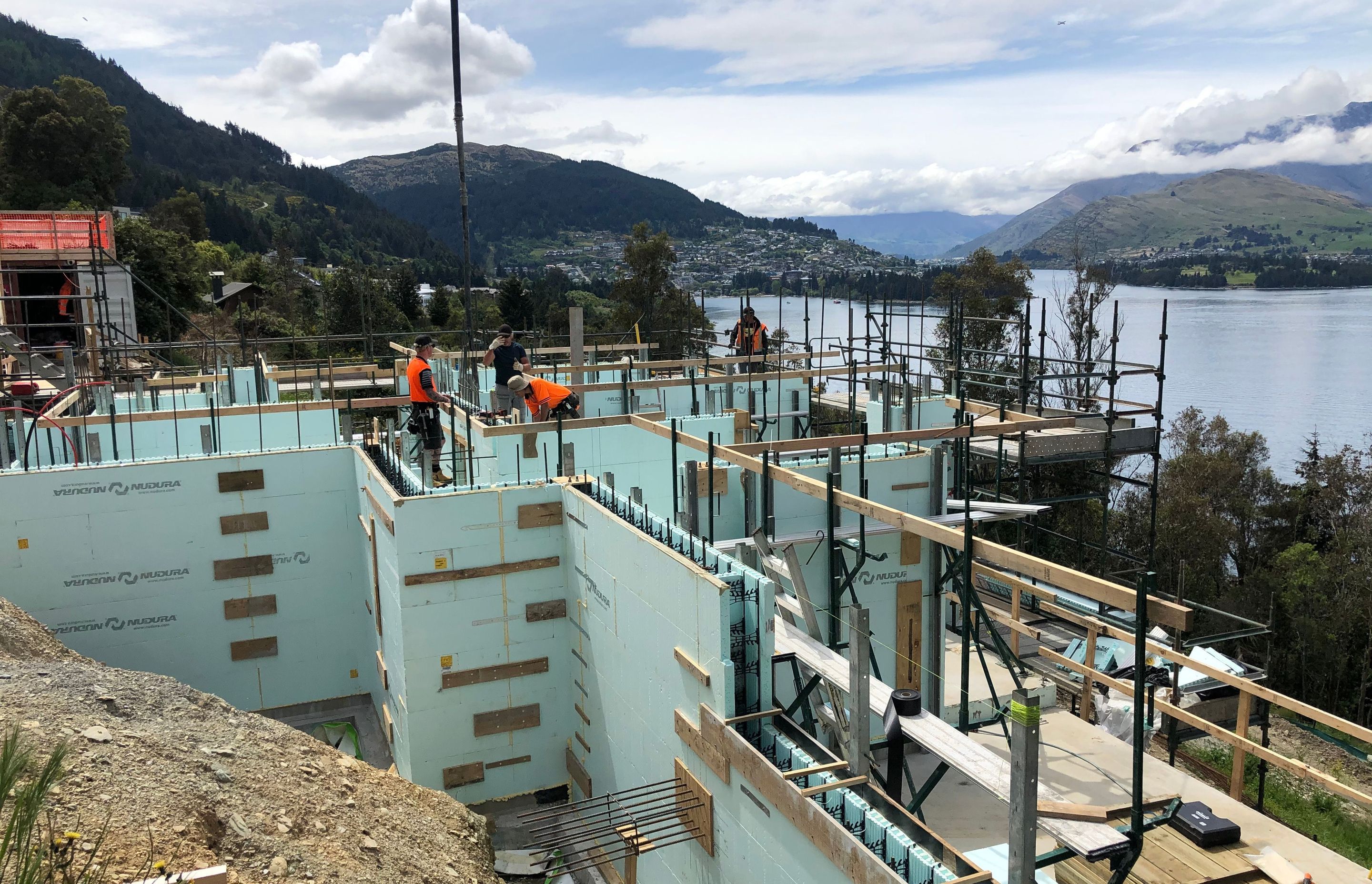 apsen grove queenstownn by PHD Building | ArchiPro NZ