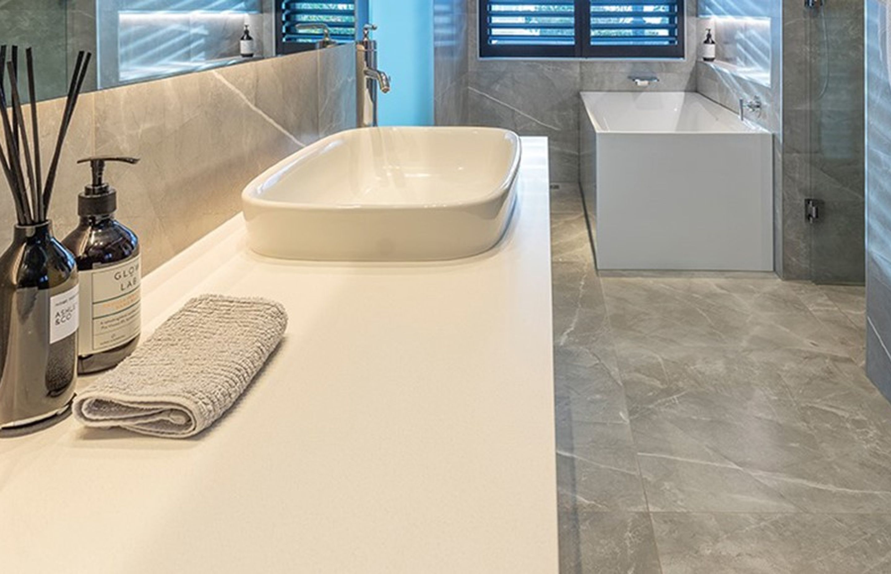 A New Plymouth Stunner by Tile Warehouse | ArchiPro NZ