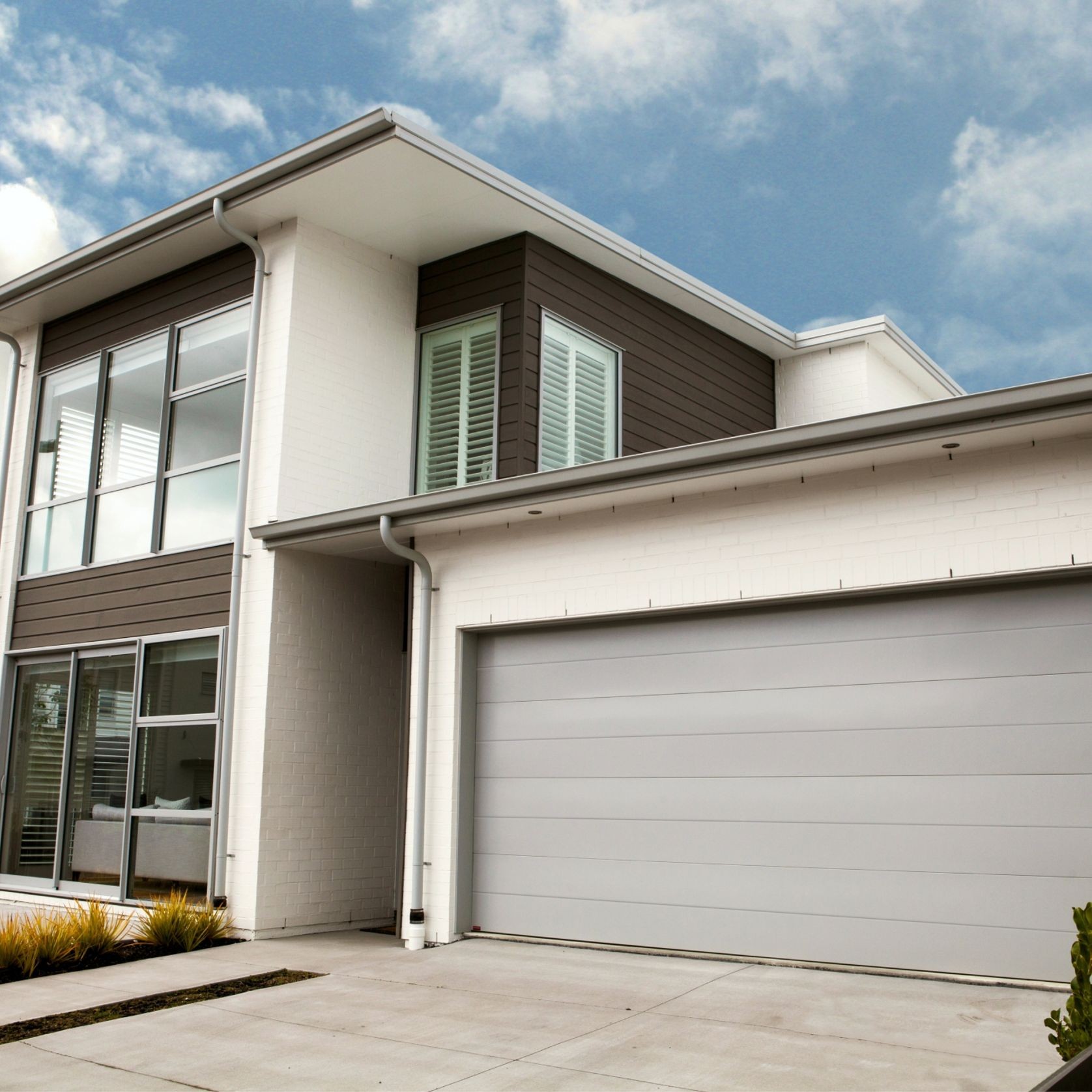 Dominator Montana Garage Doors | ArchiPro NZ
