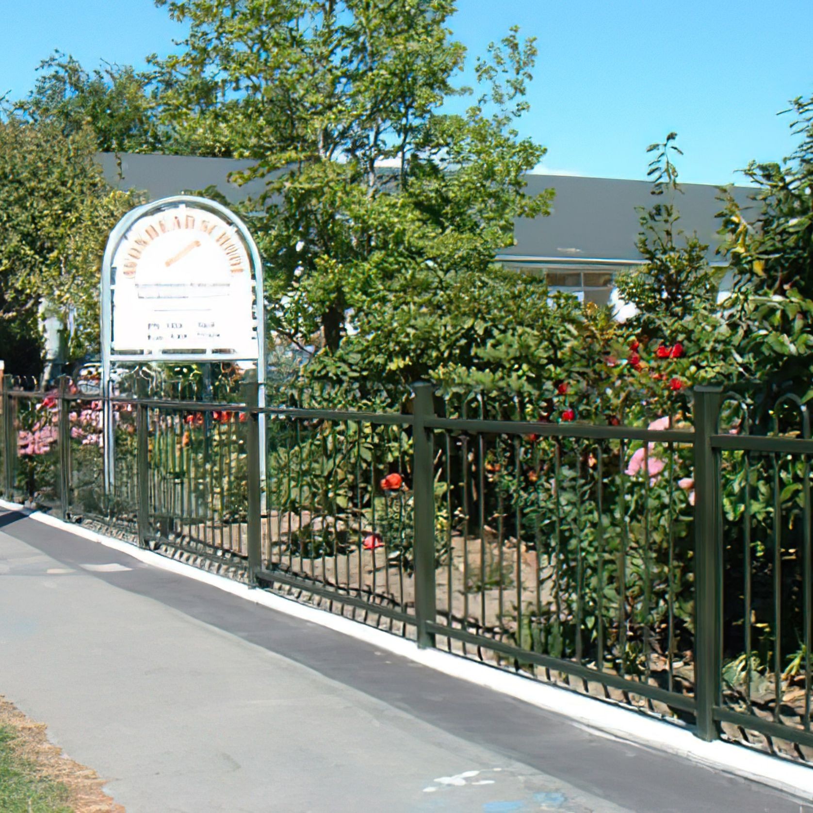 Sherwood - Tubular School Fence | ArchiPro NZ